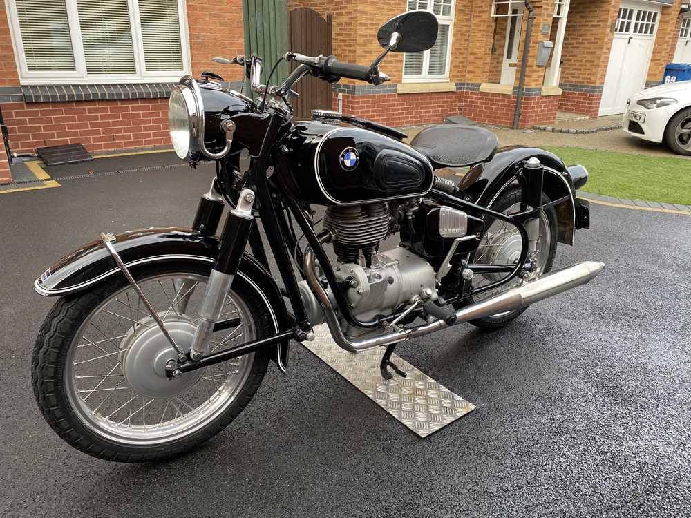 Lot 121 - 1958 BMW R26