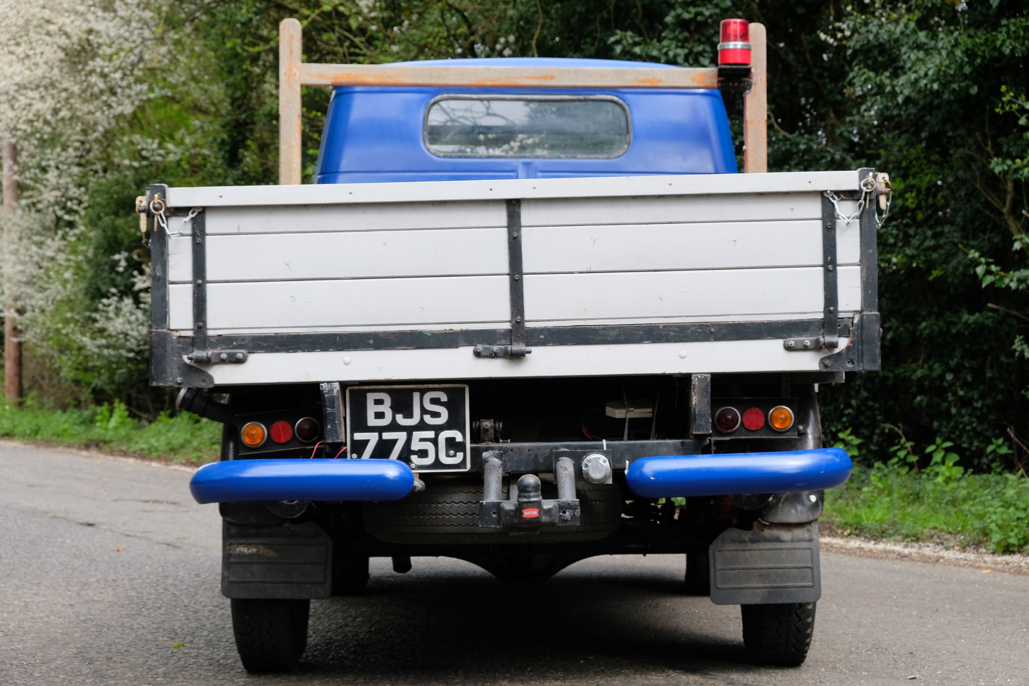 Lot 343 - 1965 Ford Thames 400E Pickup