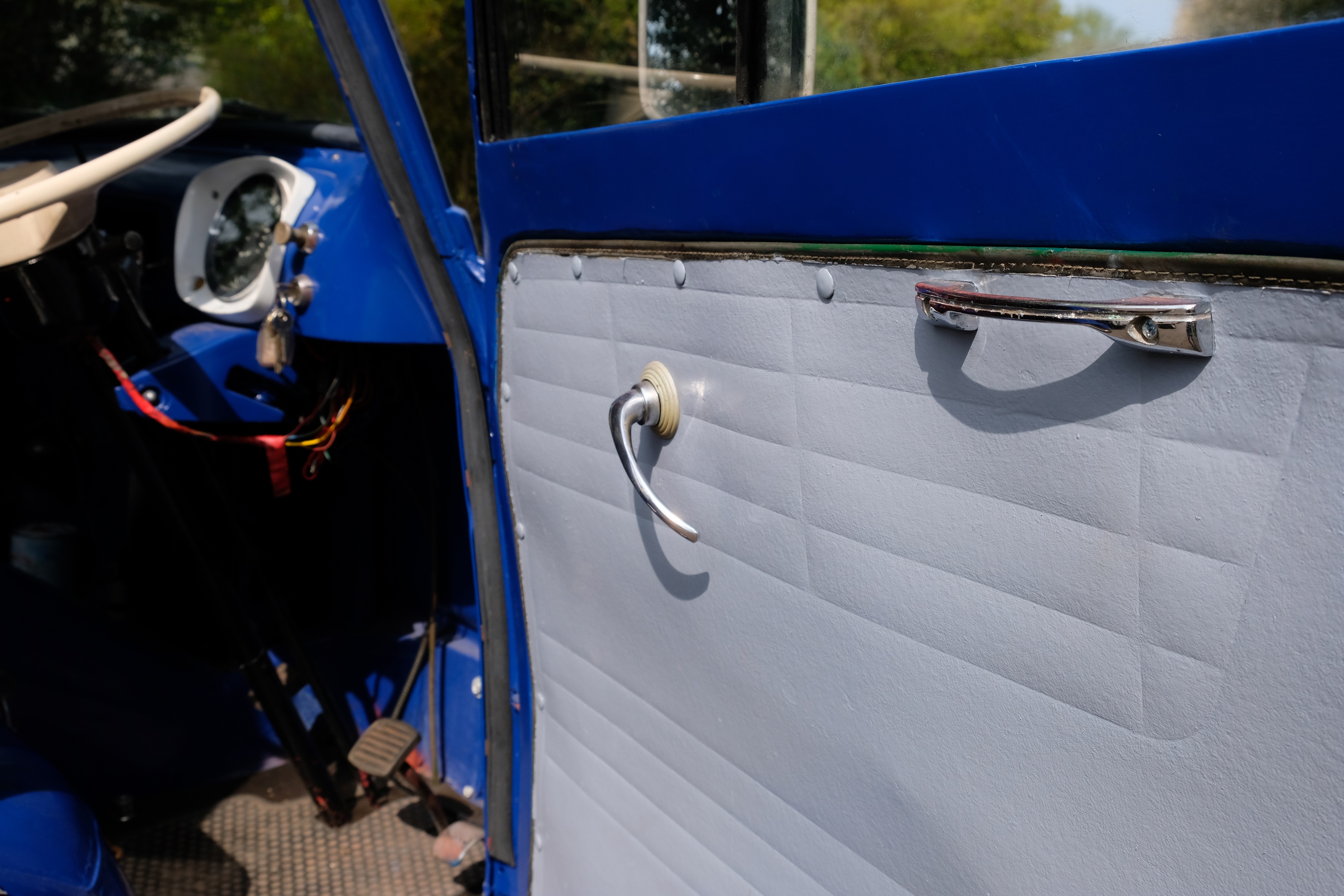 Lot 343 - 1965 Ford Thames 400E Pickup