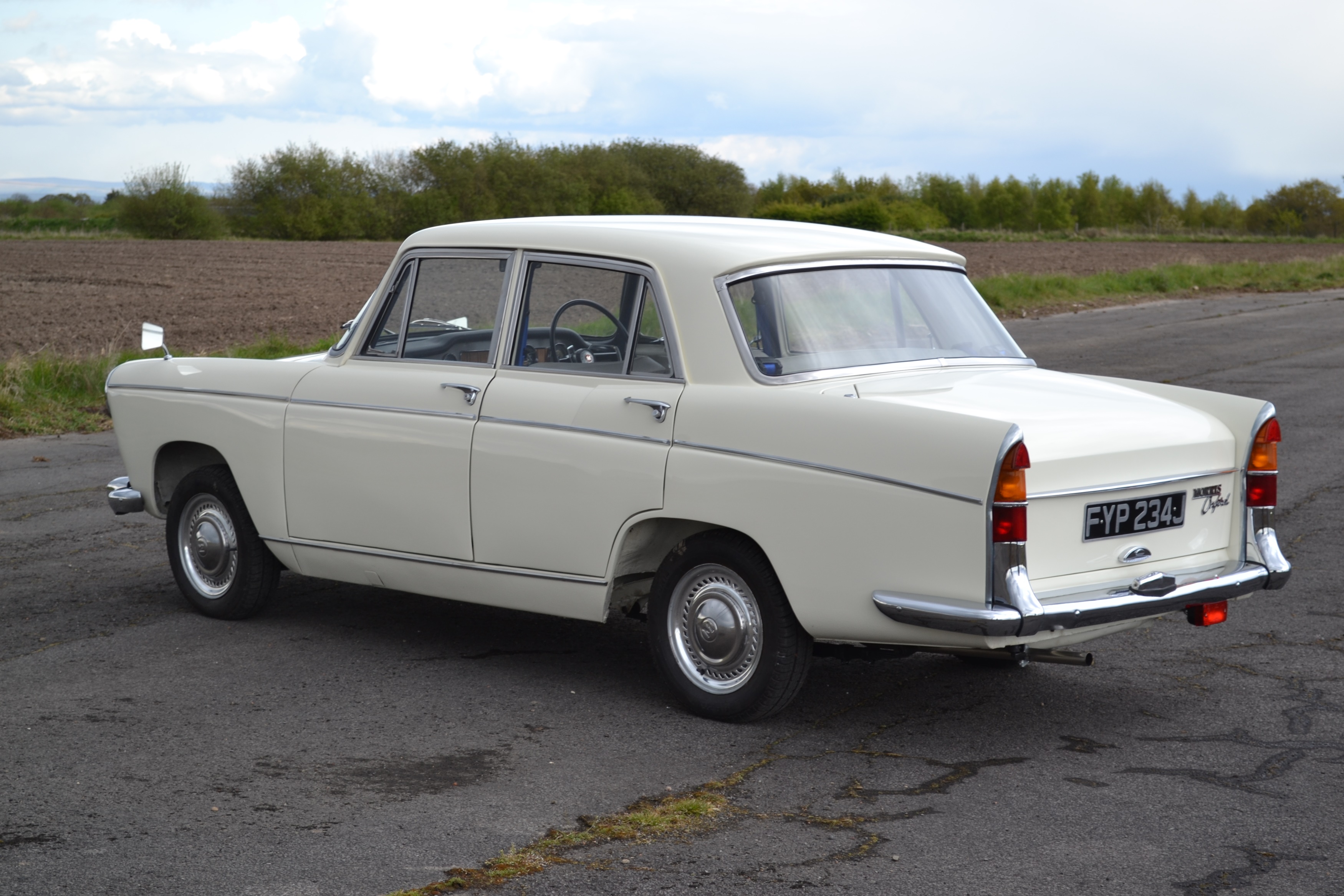 Lot 344 - 1971 Morris Oxford Series VI