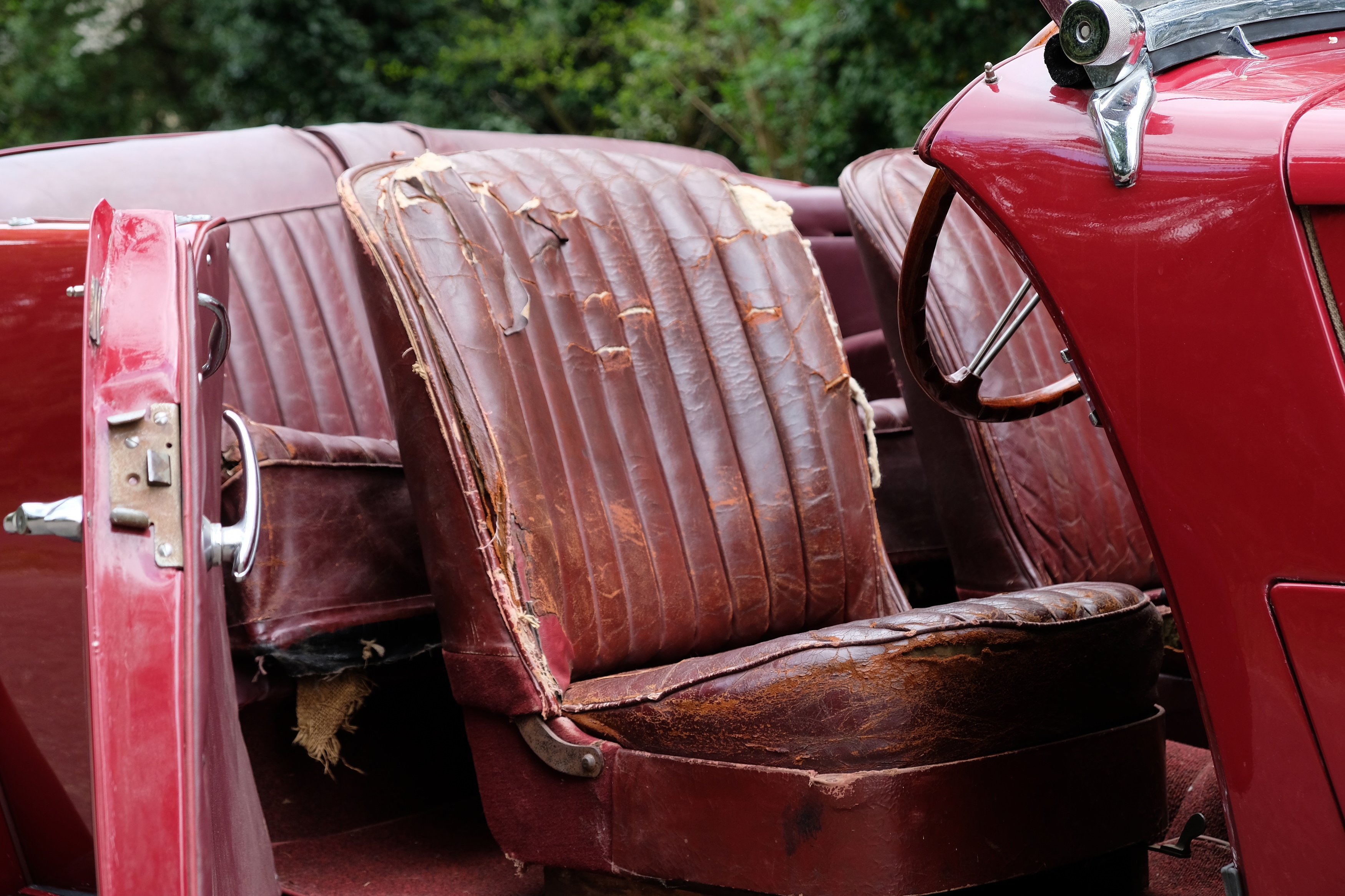 Lot 6 - 1947 Rover 12 P2 Sports Tourer