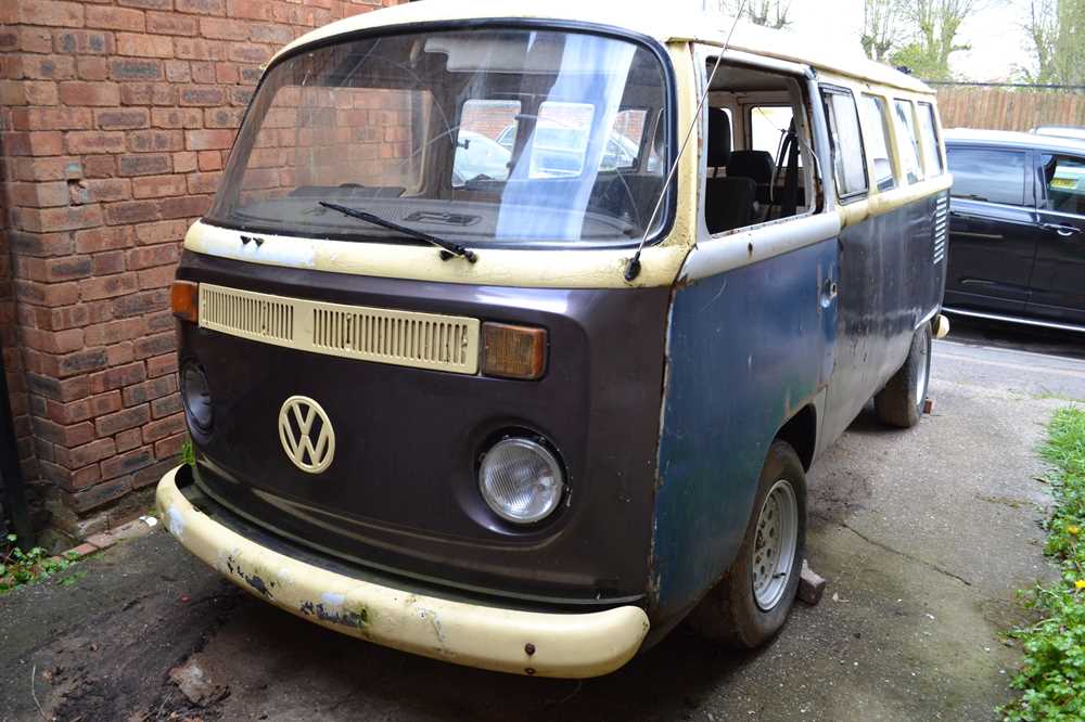 Lot 332 - 1973 Volkswagen Type 2 (T2) 'Day Bus'