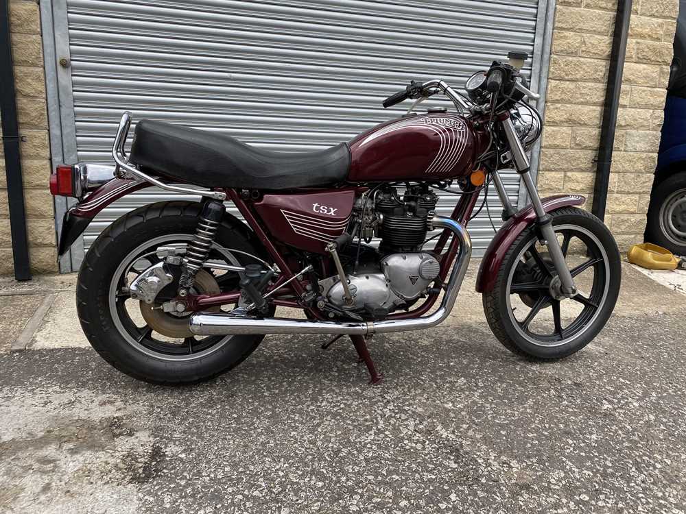 Lot 4 - 1982 Triumph TSX