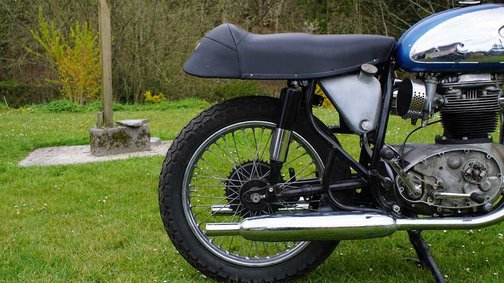 Lot 207 - 1962 BSA A50