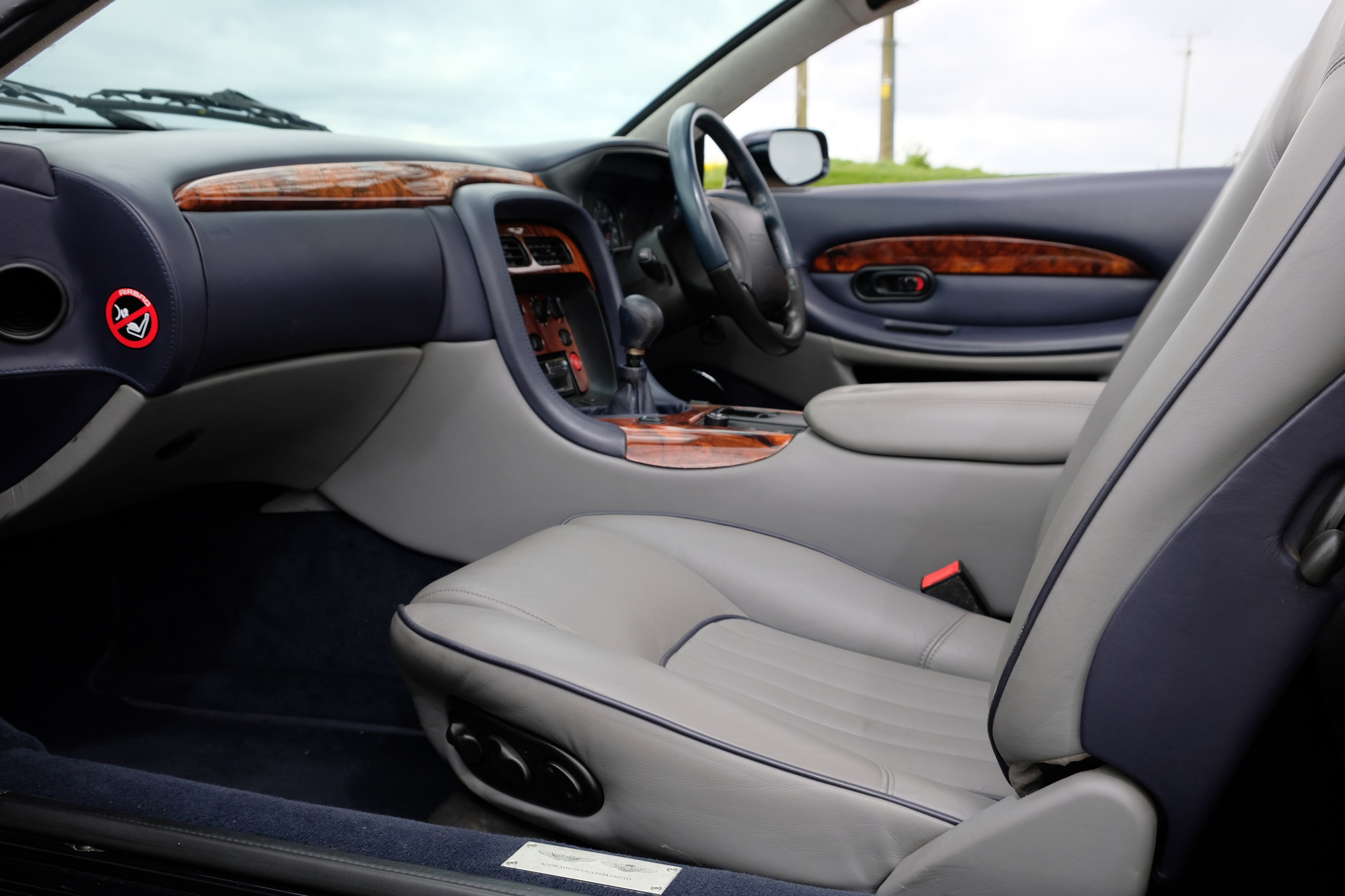 Lot 120 - 1998 Aston Martin DB7 Manual i6 Volante