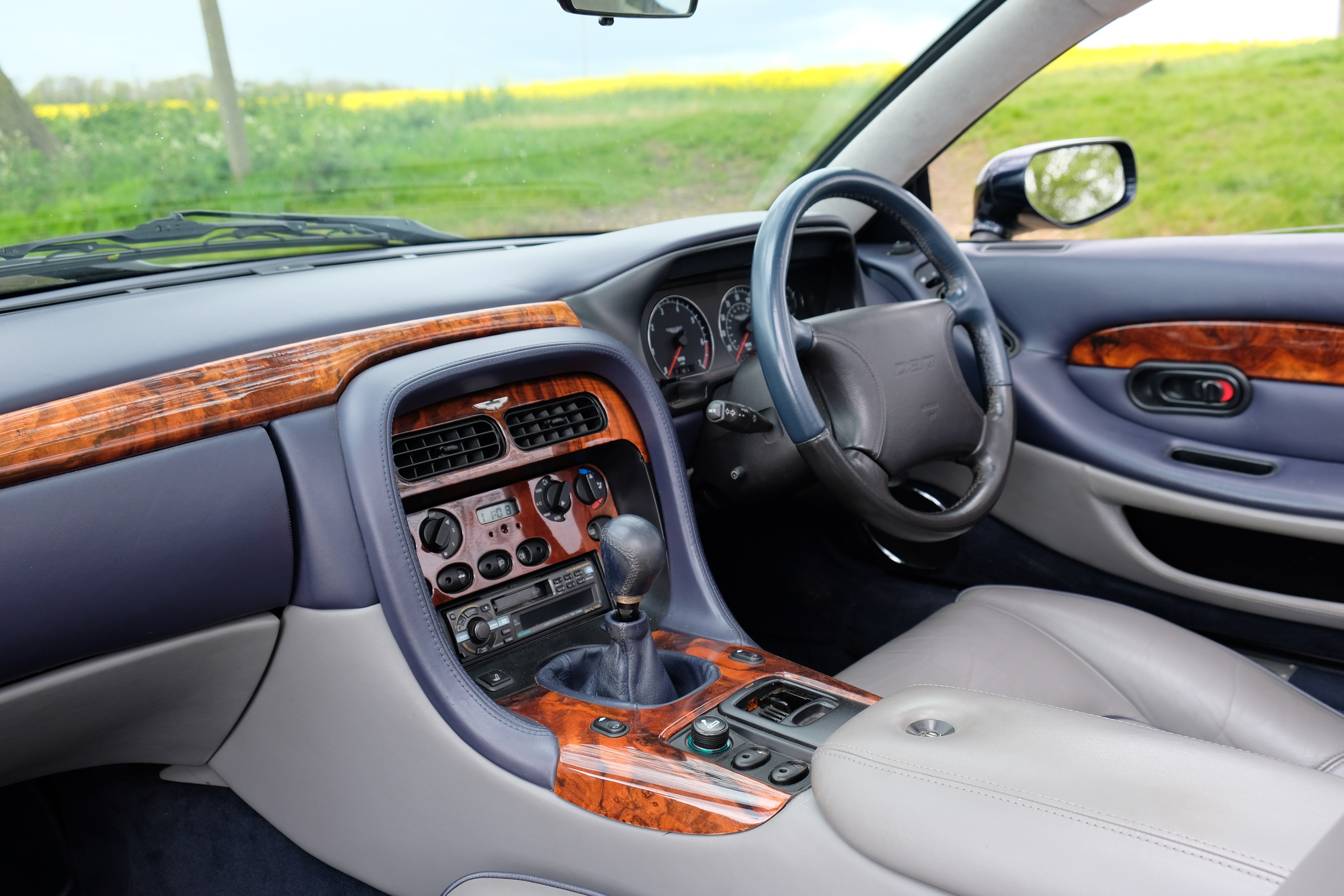 Lot 120 - 1998 Aston Martin DB7 Manual i6 Volante