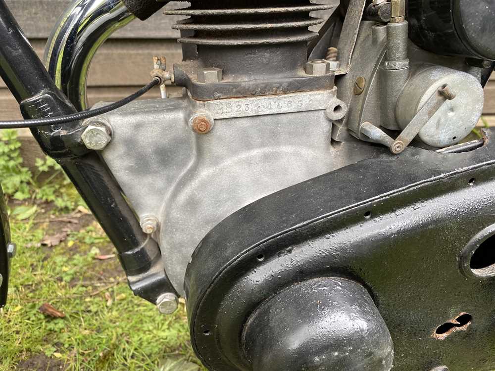 Lot 25 - 1937 BSA B23 Project
