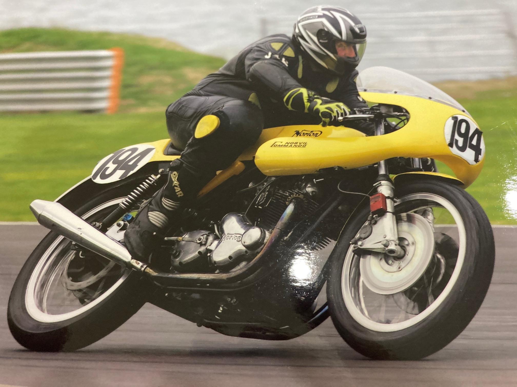 Lot 129 - c.1975 Norton Norvil 850
