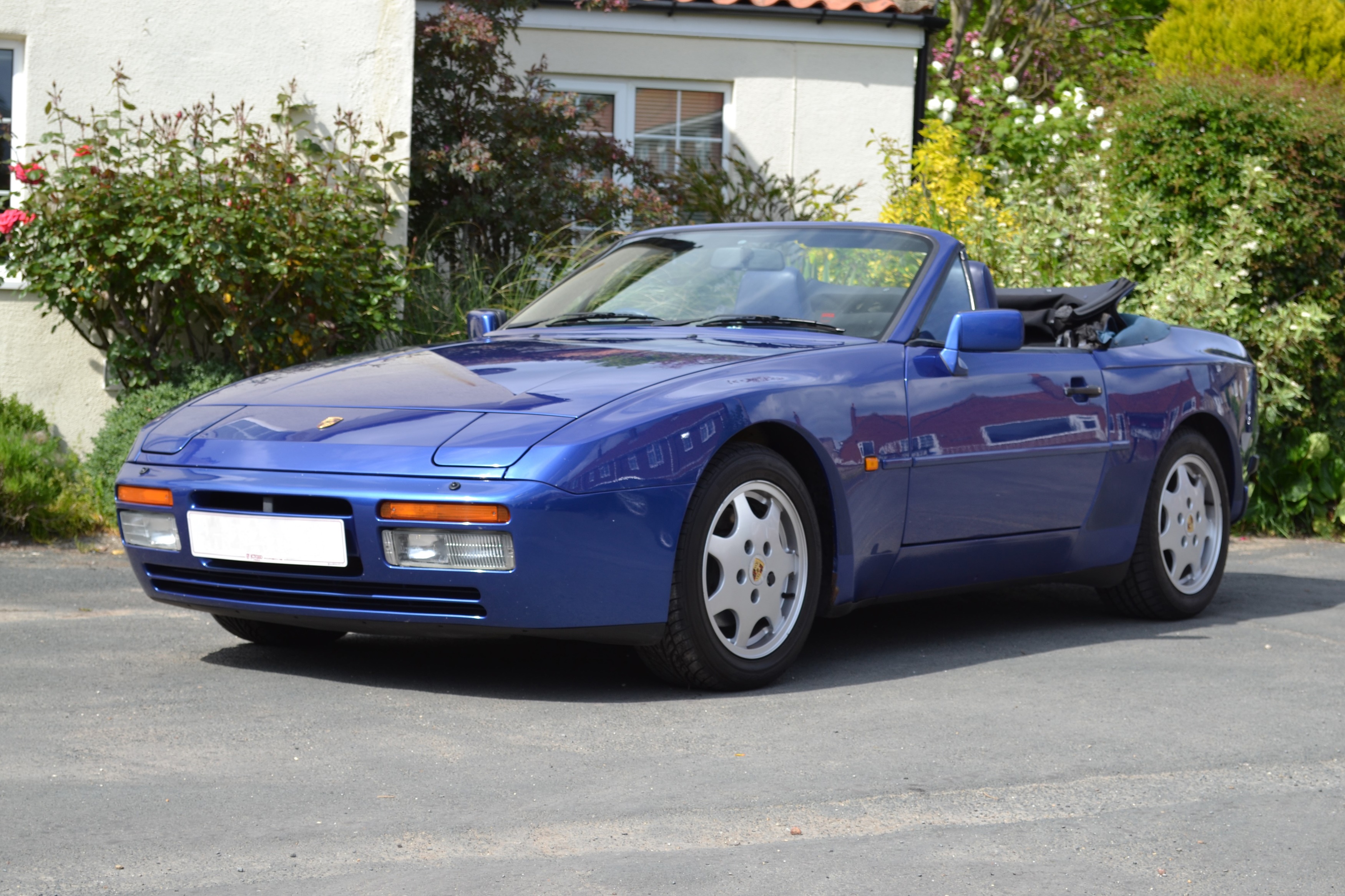 Lot 7 - 1992 Porsche 944 S2 Cabriolet