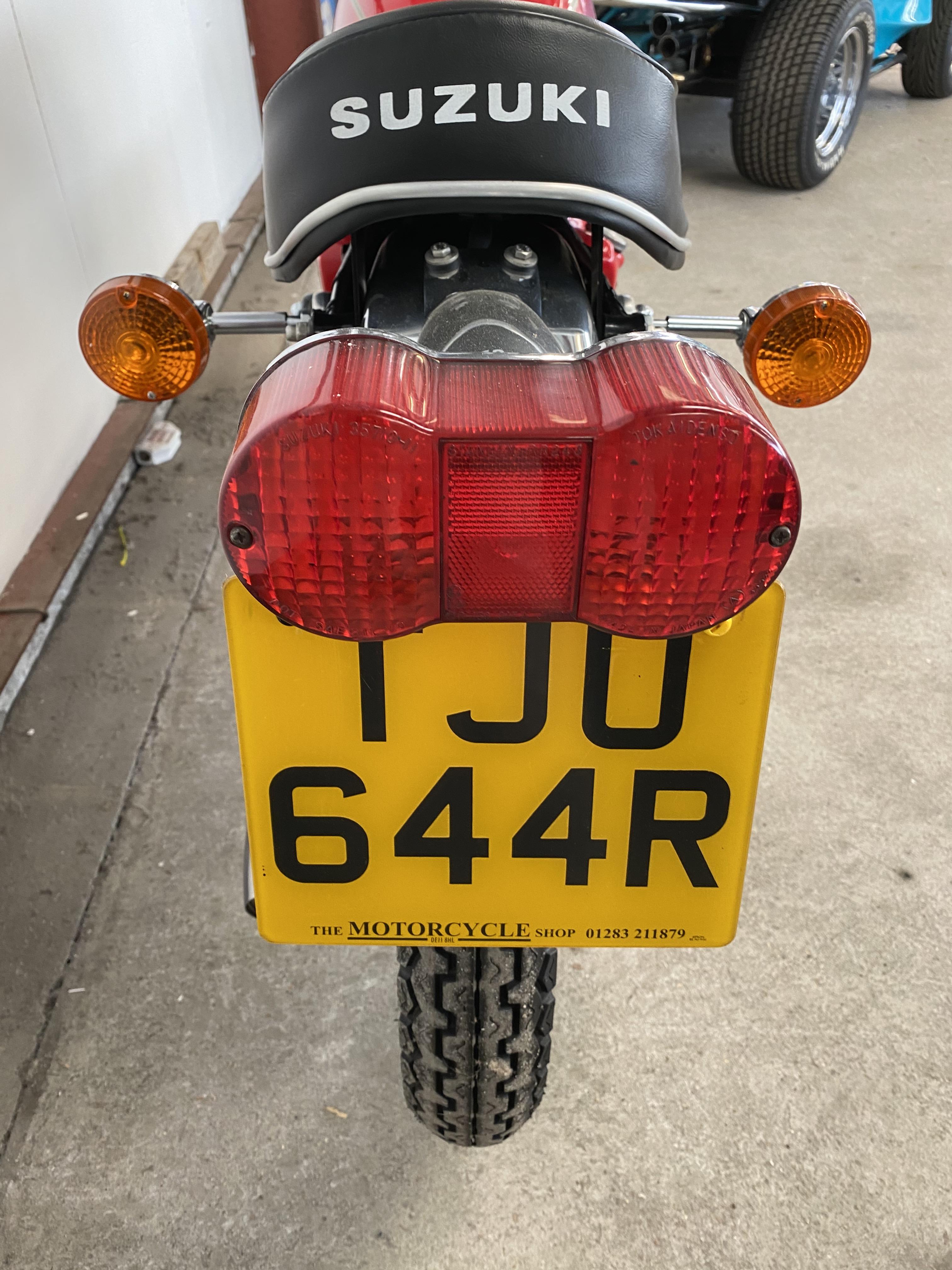 Lot 86 - 1977 Suzuki GT500A