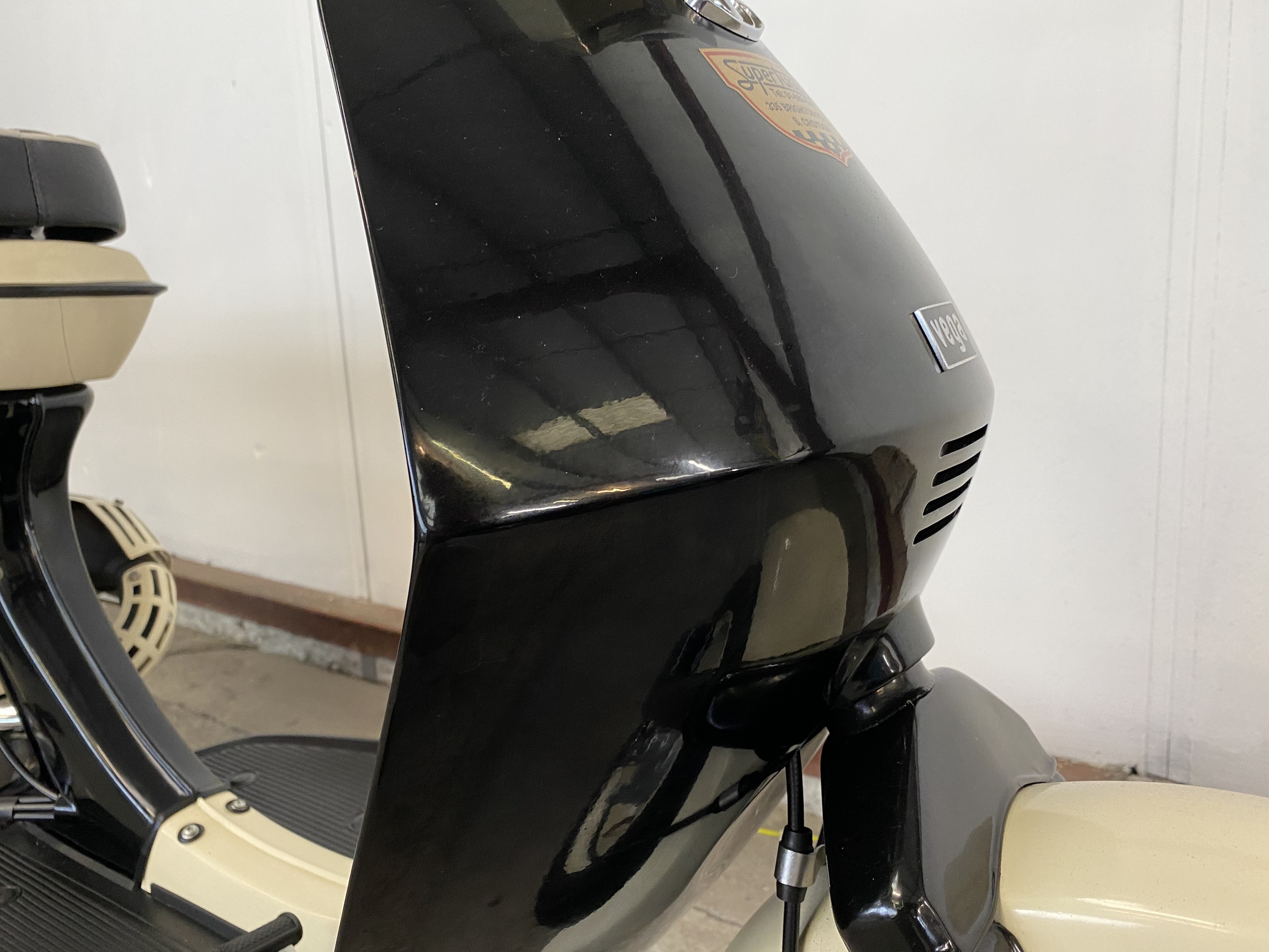 Lot 89 - 1971 Lambretta Vega Supertune Scooter