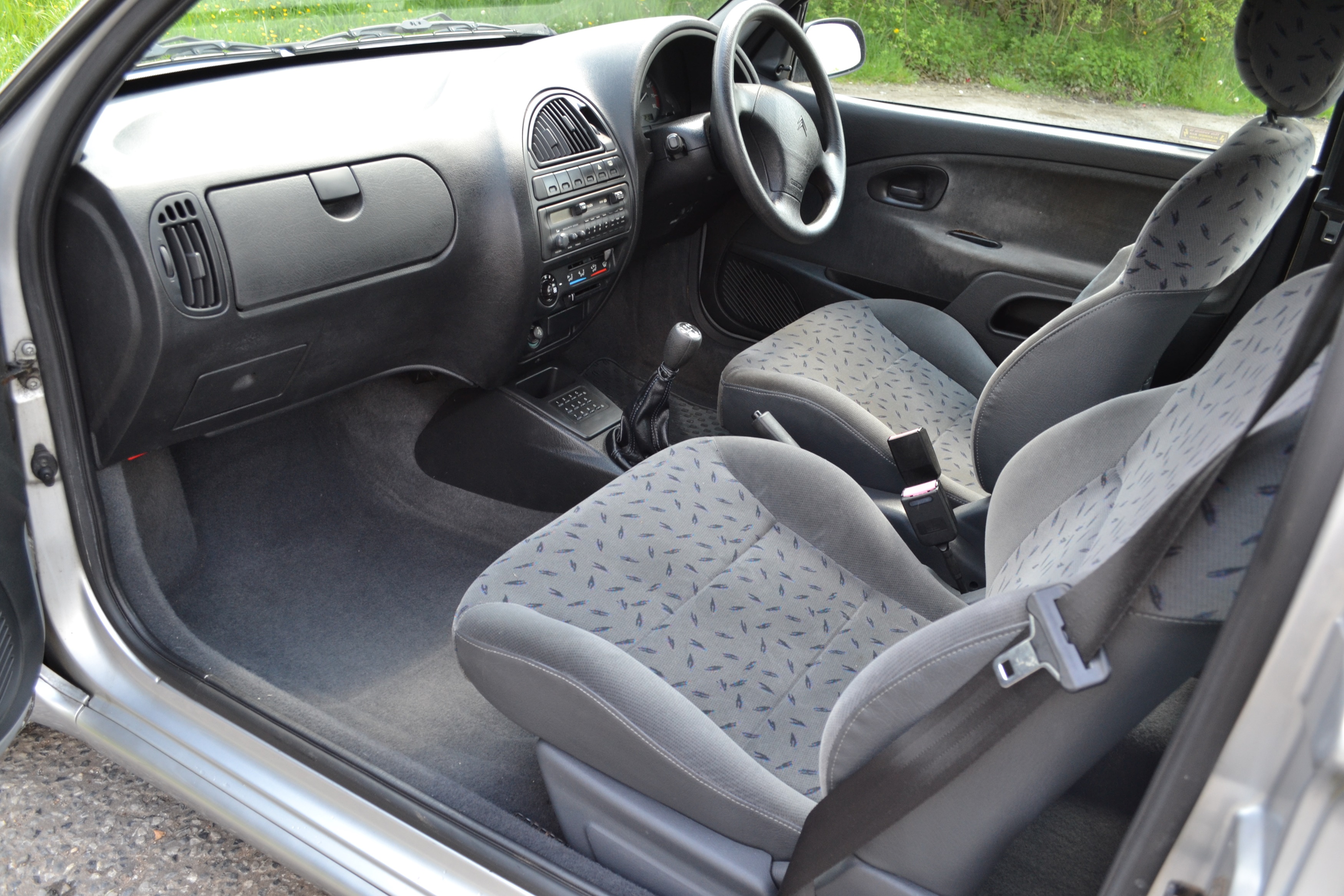 Lot 31 - 1997 Citroen Saxo VTR