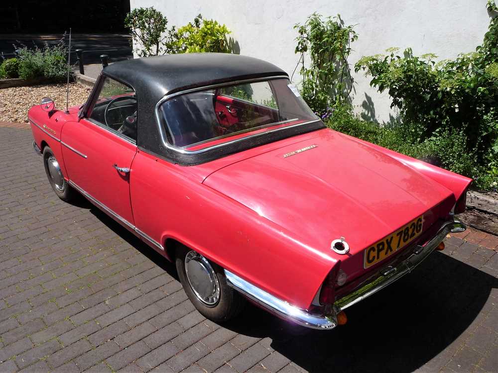 Lot 17 - 1966 NSU Spider