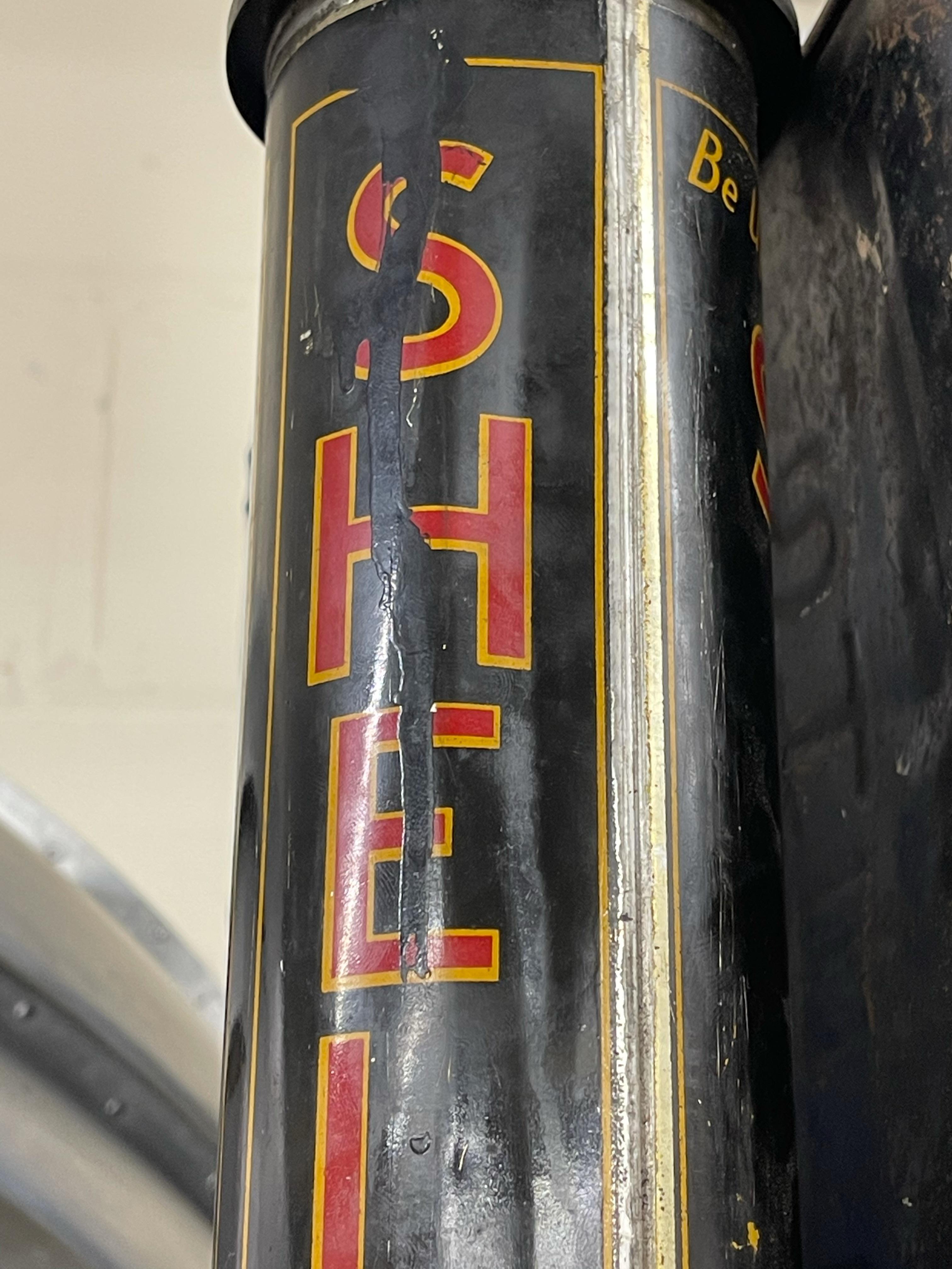 Lot 623 - A Rare Shell Duo-Can