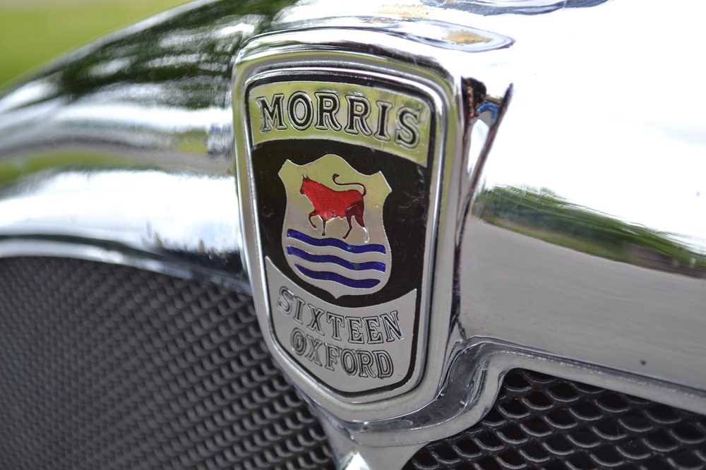 Lot 11 - 1935 Morris Oxford Sixteen Saloon