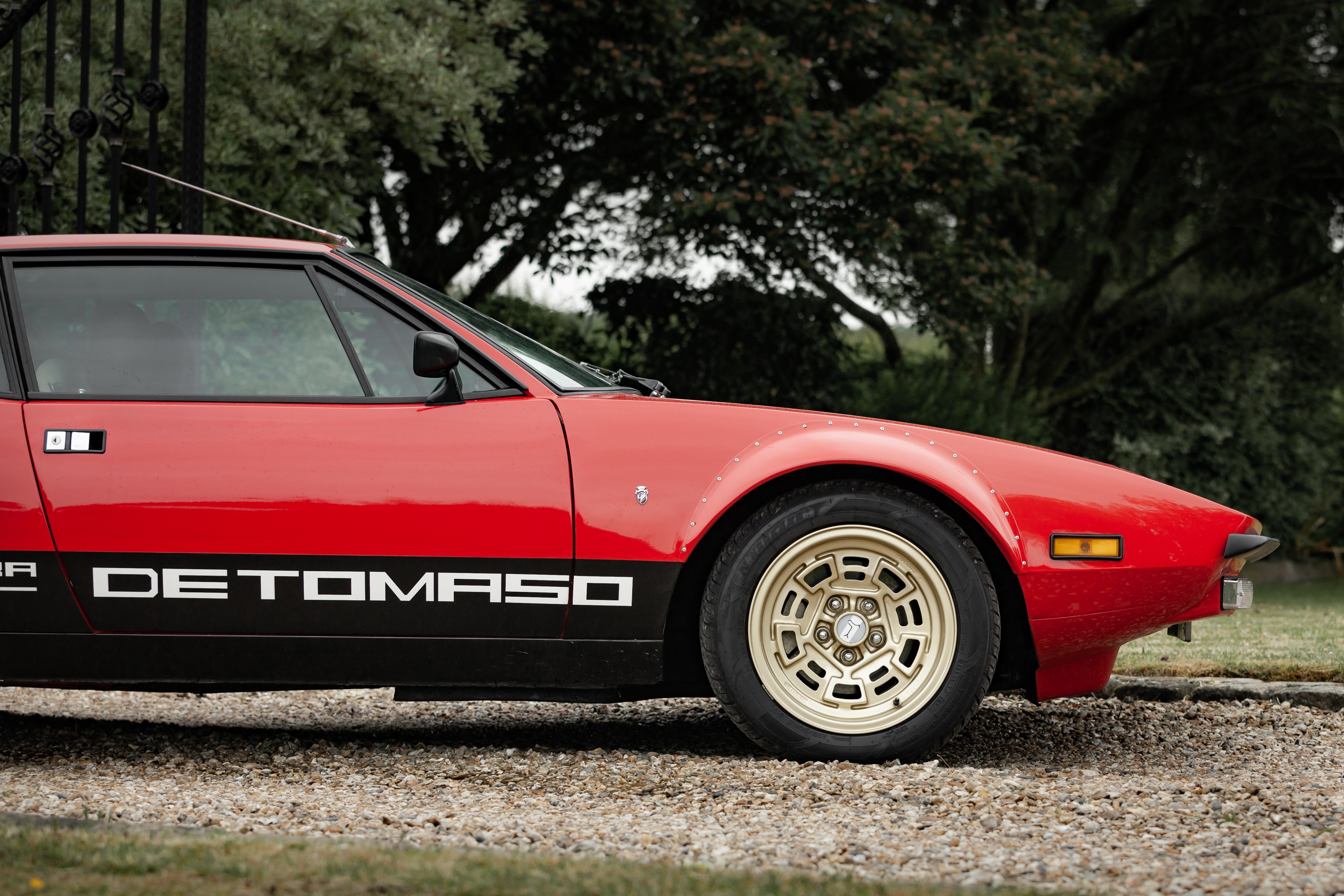 Lot 45 - 1972 De Tomaso Pantera GTS