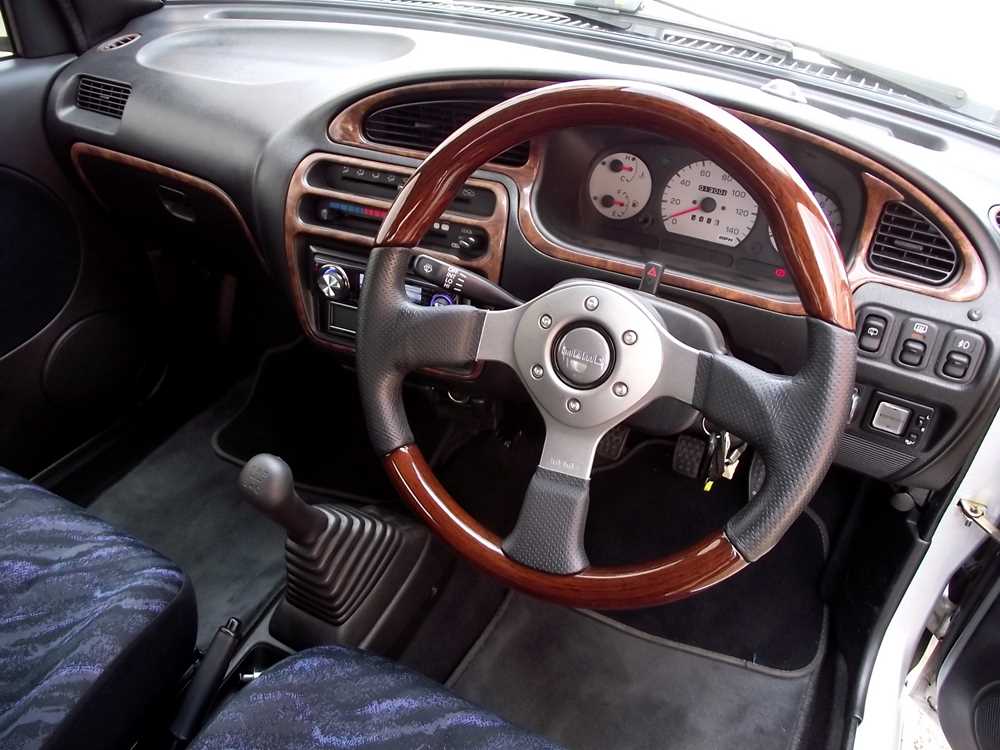 Lot 36 - 1999 Daihatsu Cuore Avanzato TR-XX R4