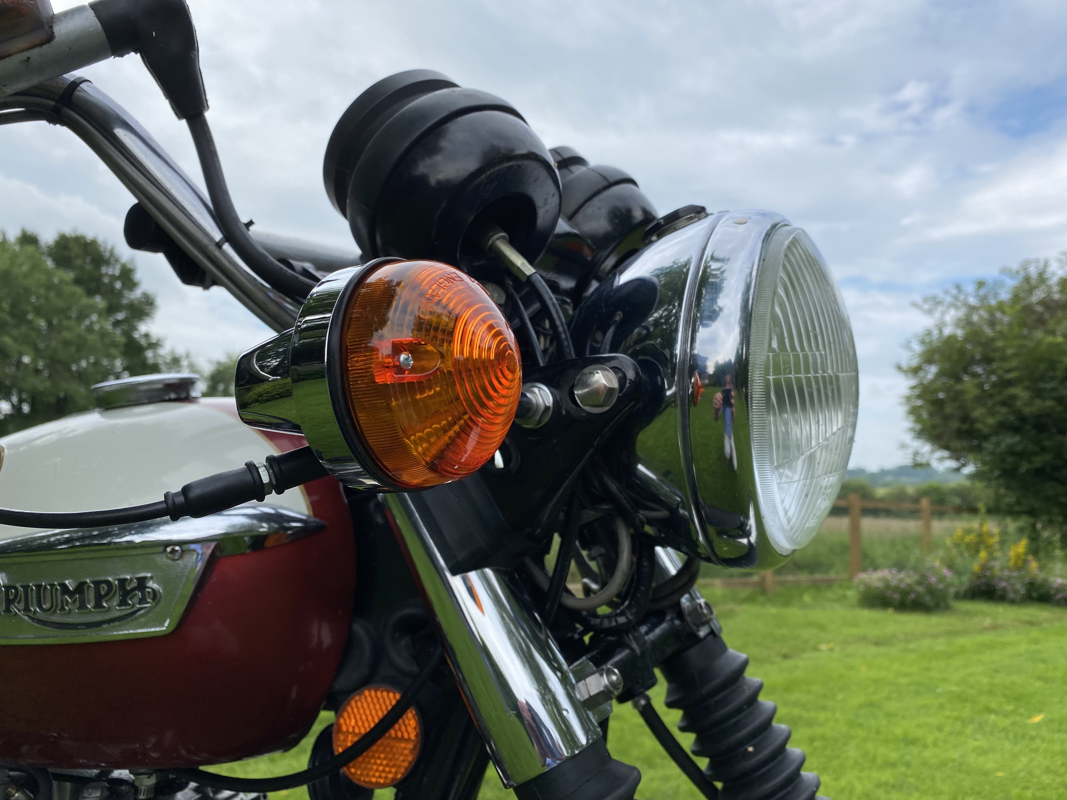 Lot 74 - 1981 Triumph T140E