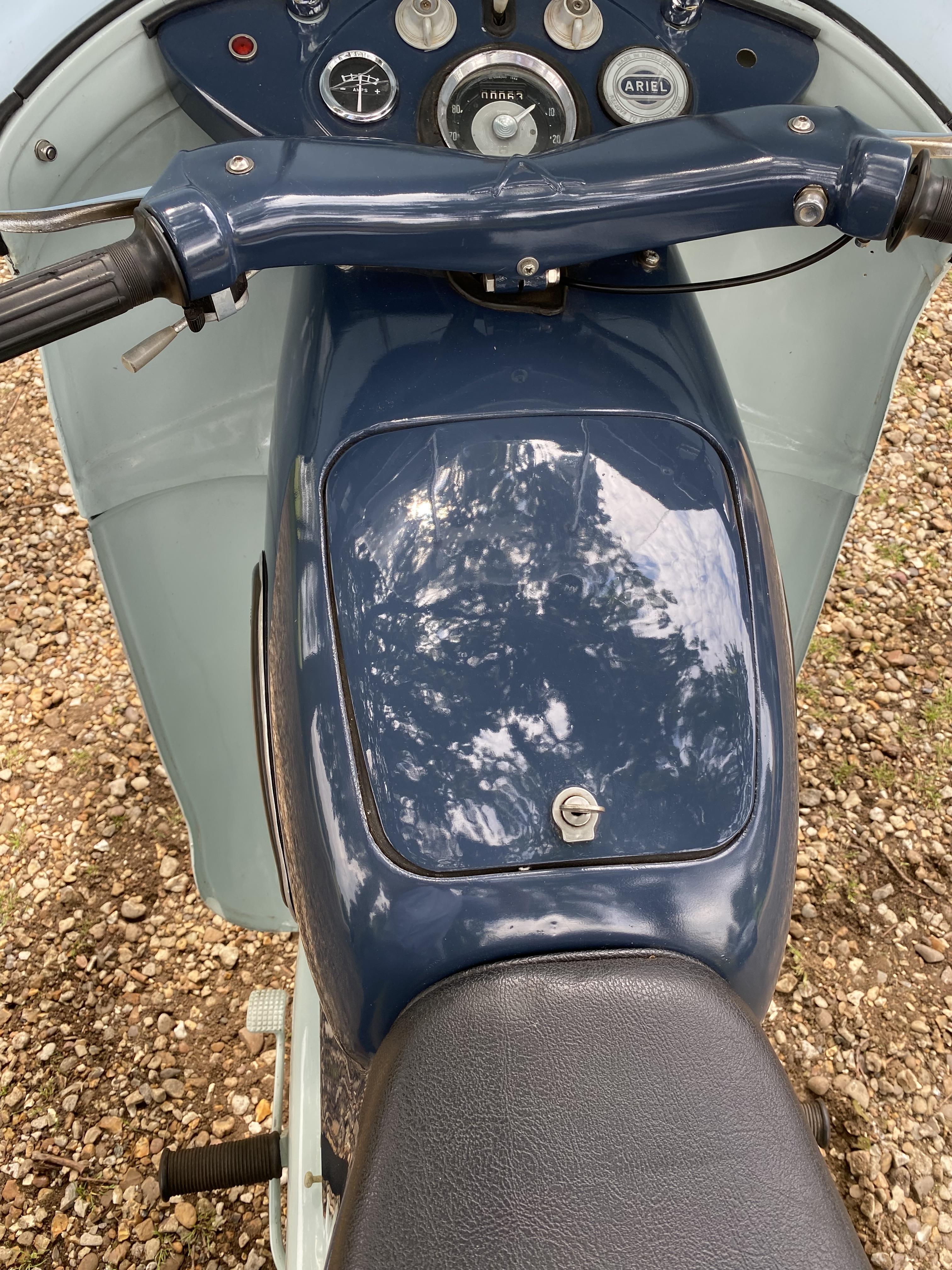 Lot 240 - 1963 Ariel Leader