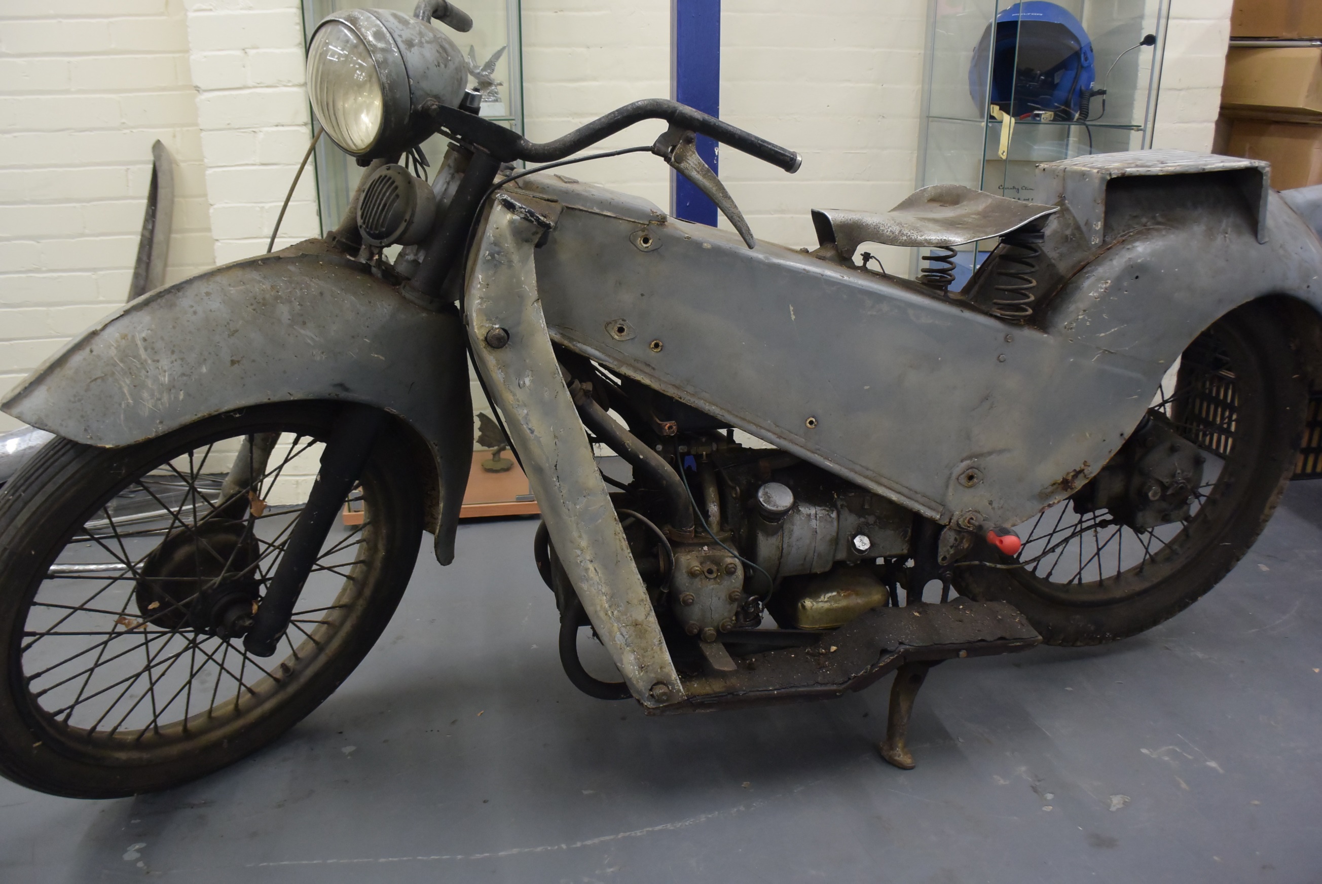 Lot 238 - 1950 LE Velocette 150