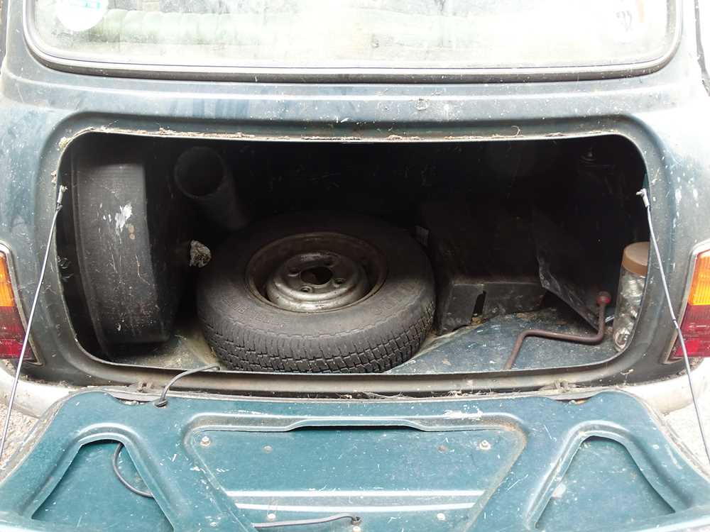 Lot 300 - 1972 Austin Mini 1000