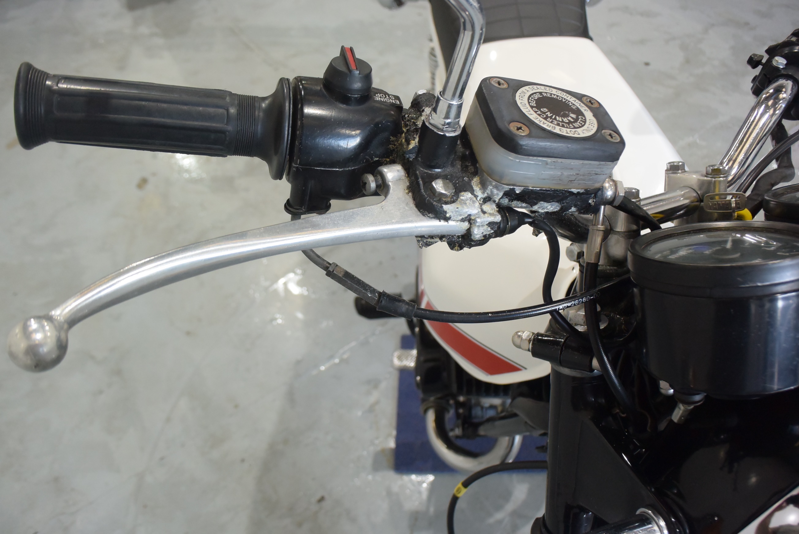 Lot 94 - 1977 Yamaha RD400