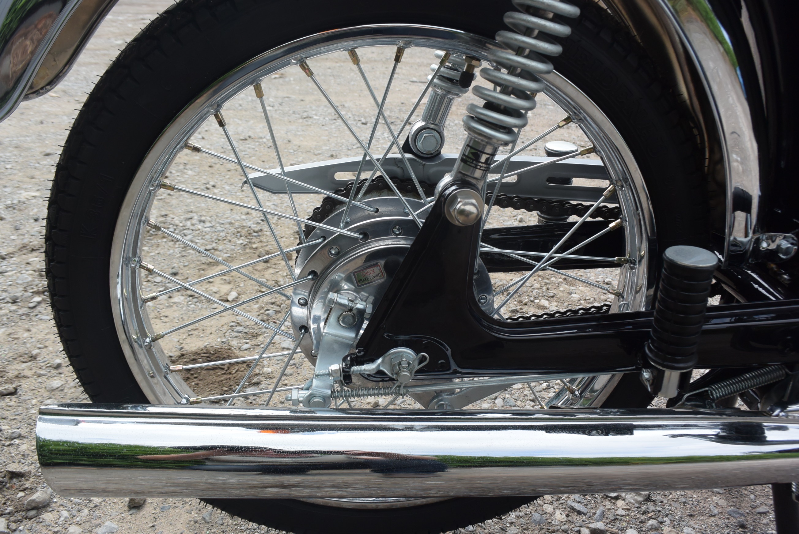 Lot 90 - 1977 Yamaha FS1-E