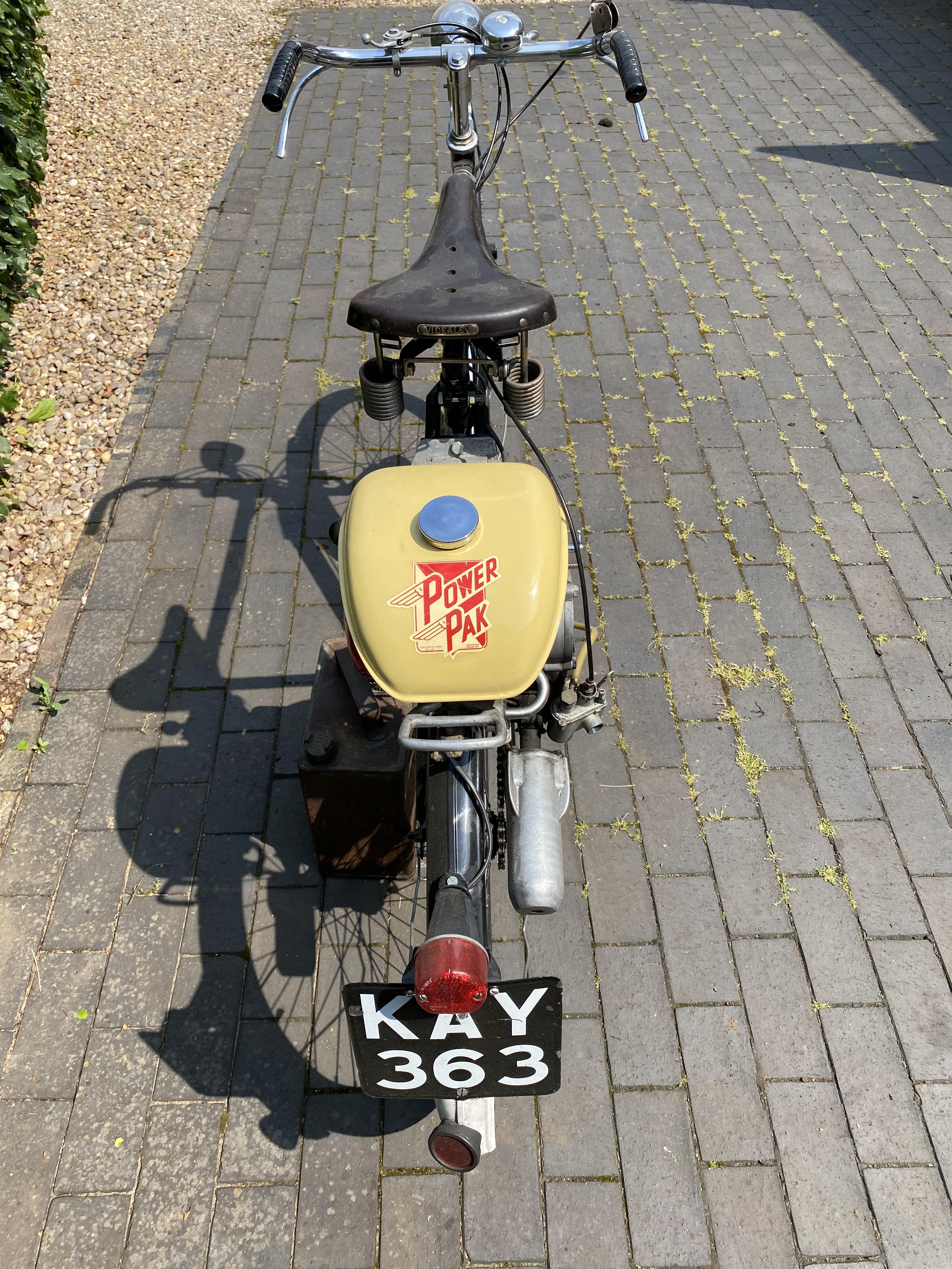 Lot 224 - 1953 Power Pak