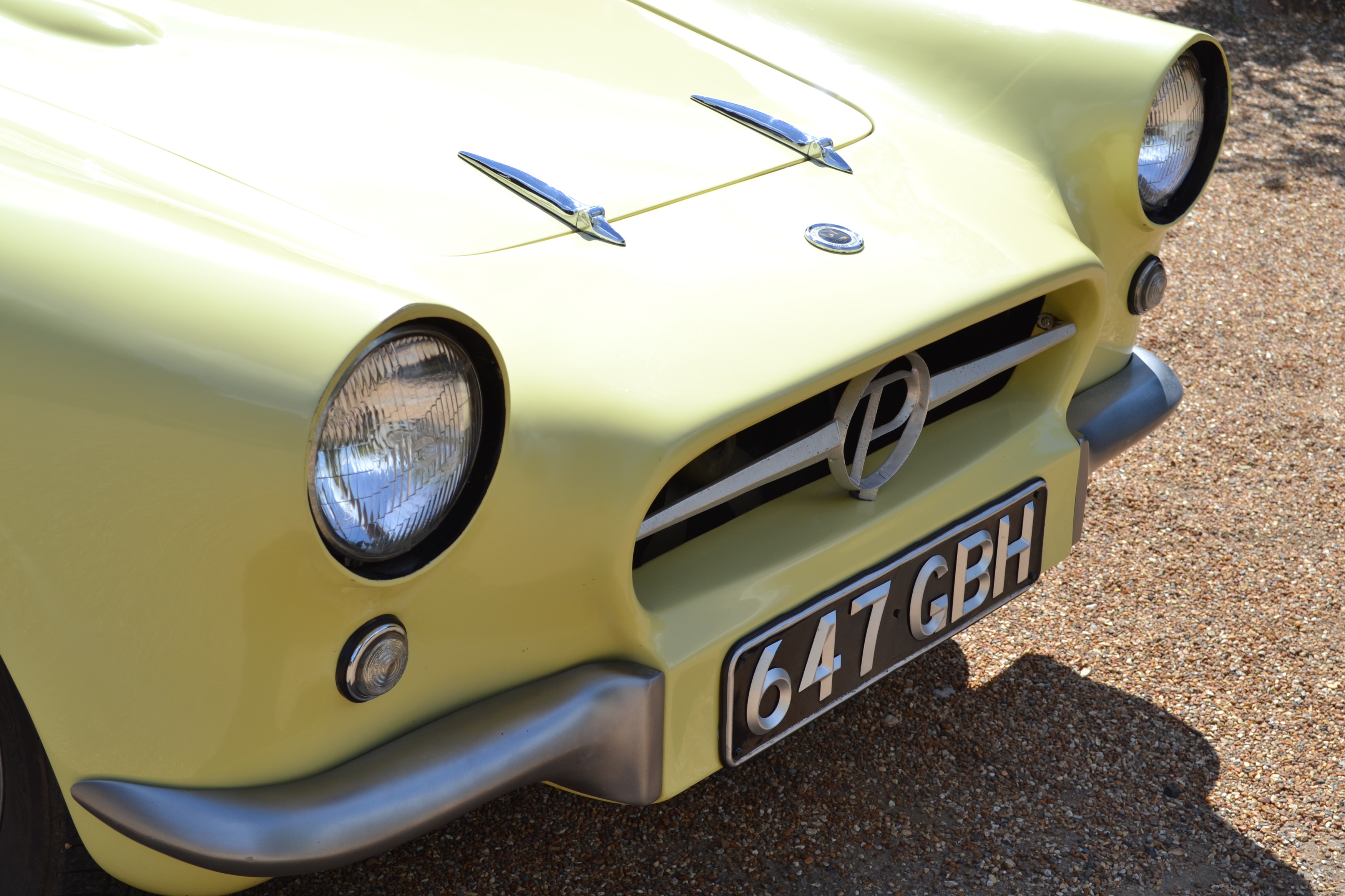 Lot 22 - 1959 Peerless GT II