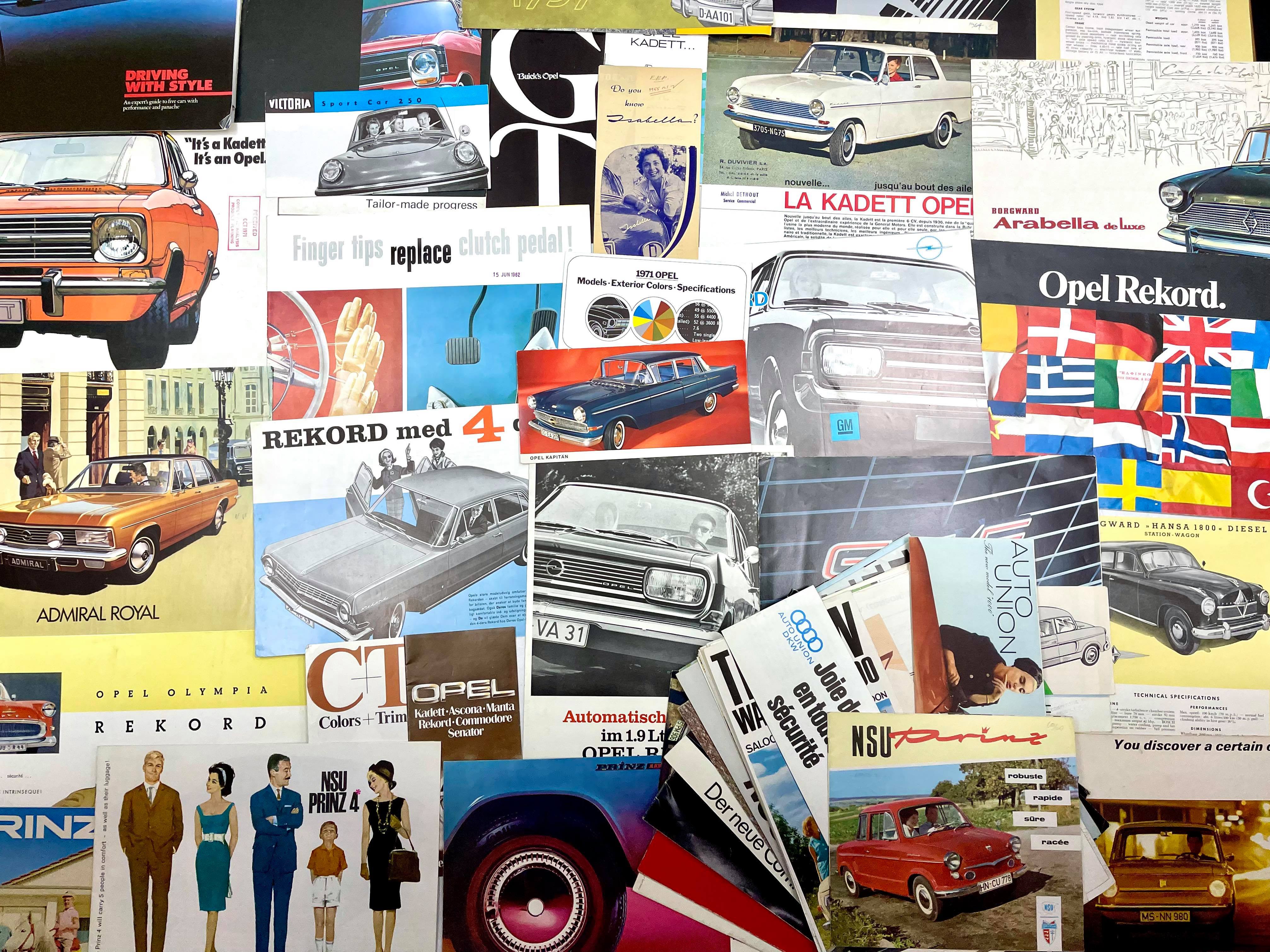 Lot 127 - Quantity of Assorted Sales Brochures