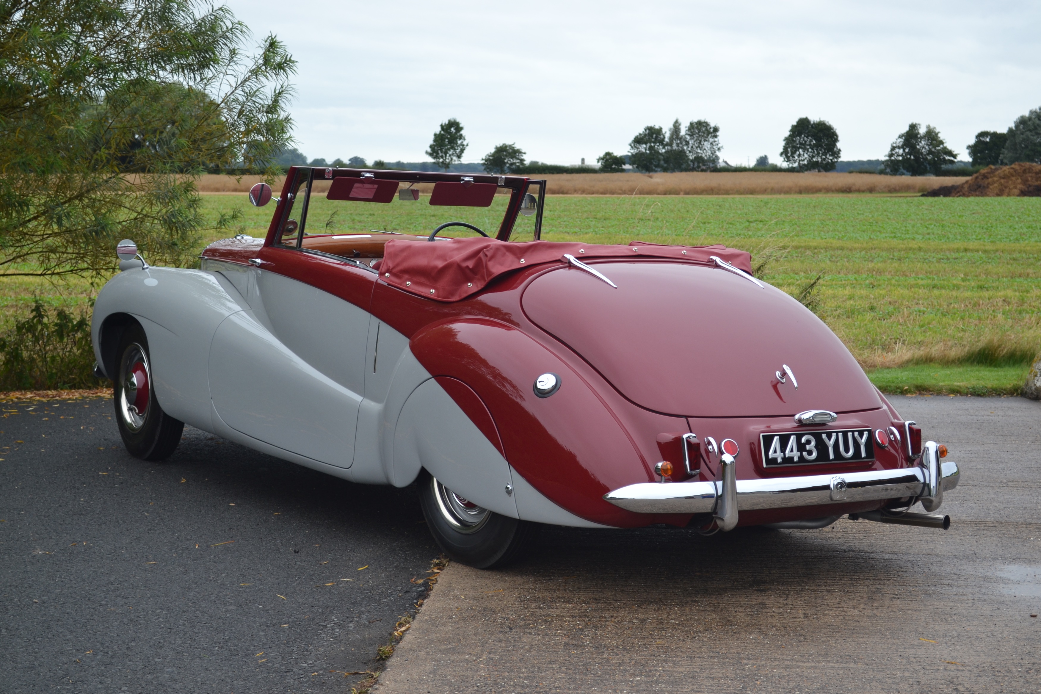 Lot 34 - 1951 Daimler DB18 Special Sports