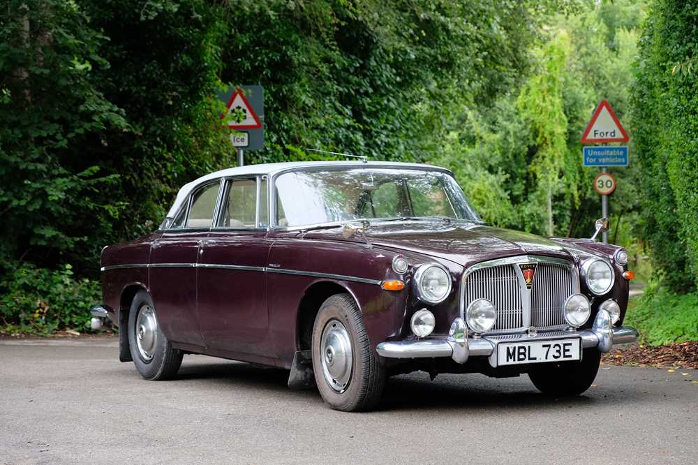 Lot 325 - 1967 Rover P5 Coupe