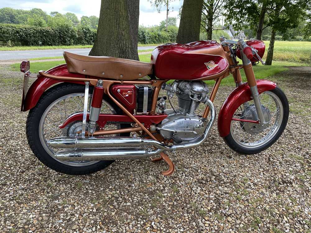 Lot 206 - 1965 Ducati Elite 200