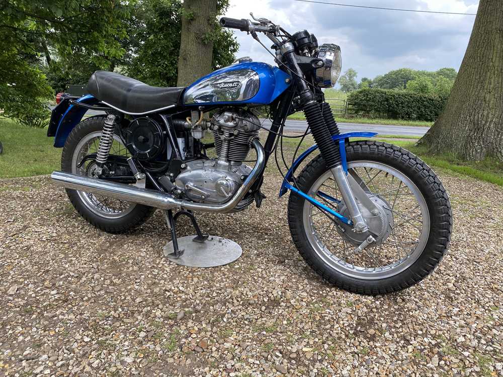 Lot 86 - 1972 Ducati Scrambler 450