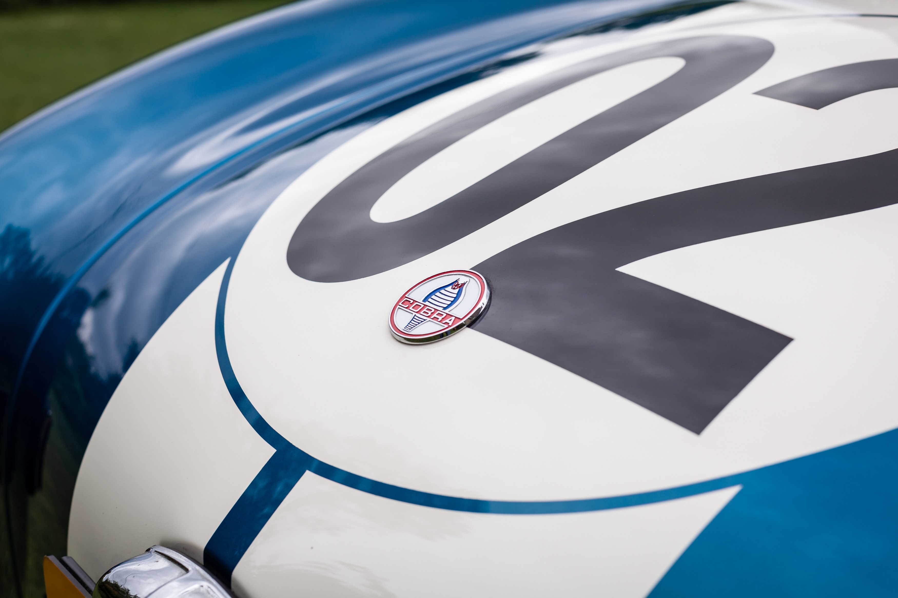 Lot 13 - 1965/2004 Shelby Cobra 427 CSX Carbon Fibre