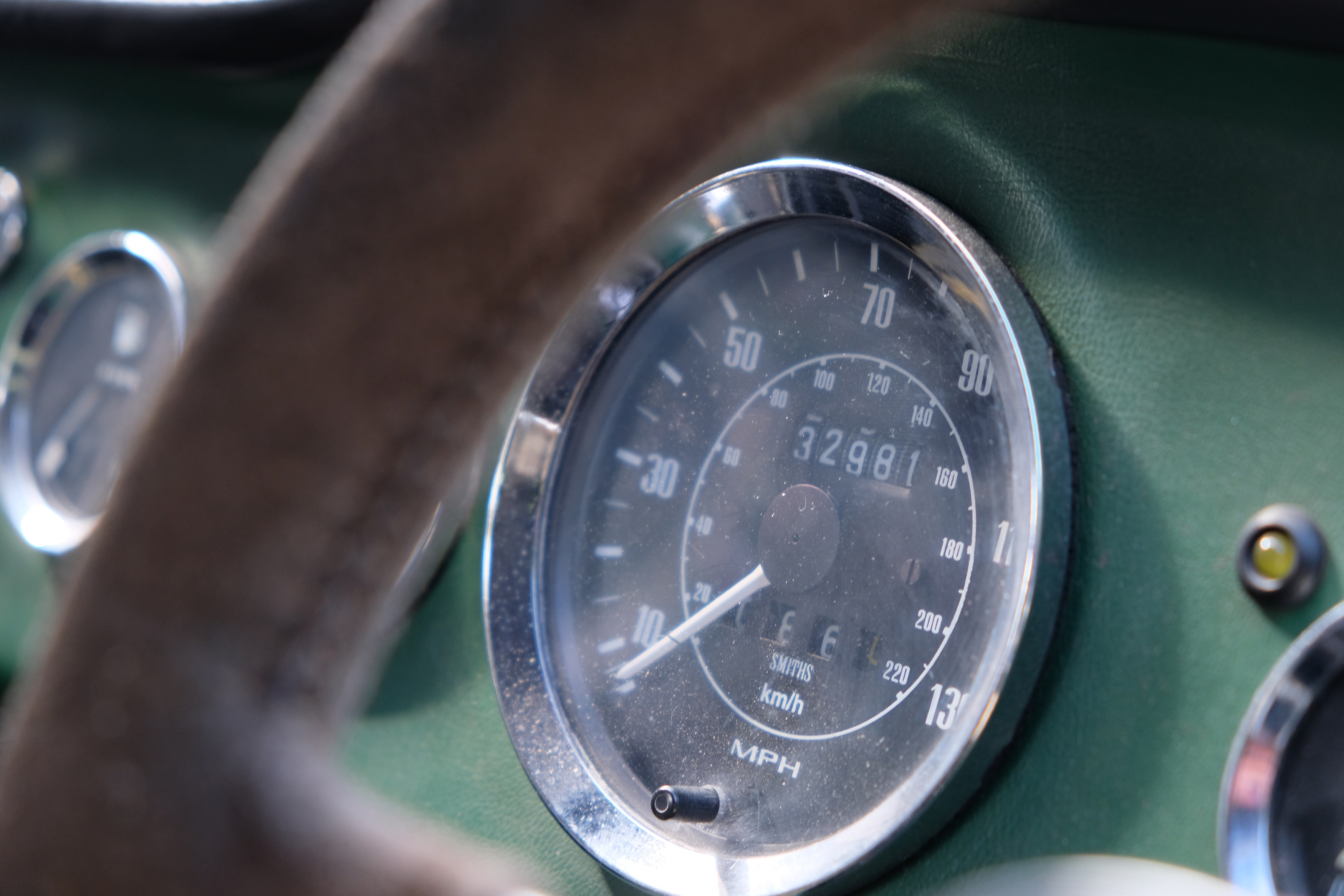 Lot 93 - 1998 Dare Ginetta G4