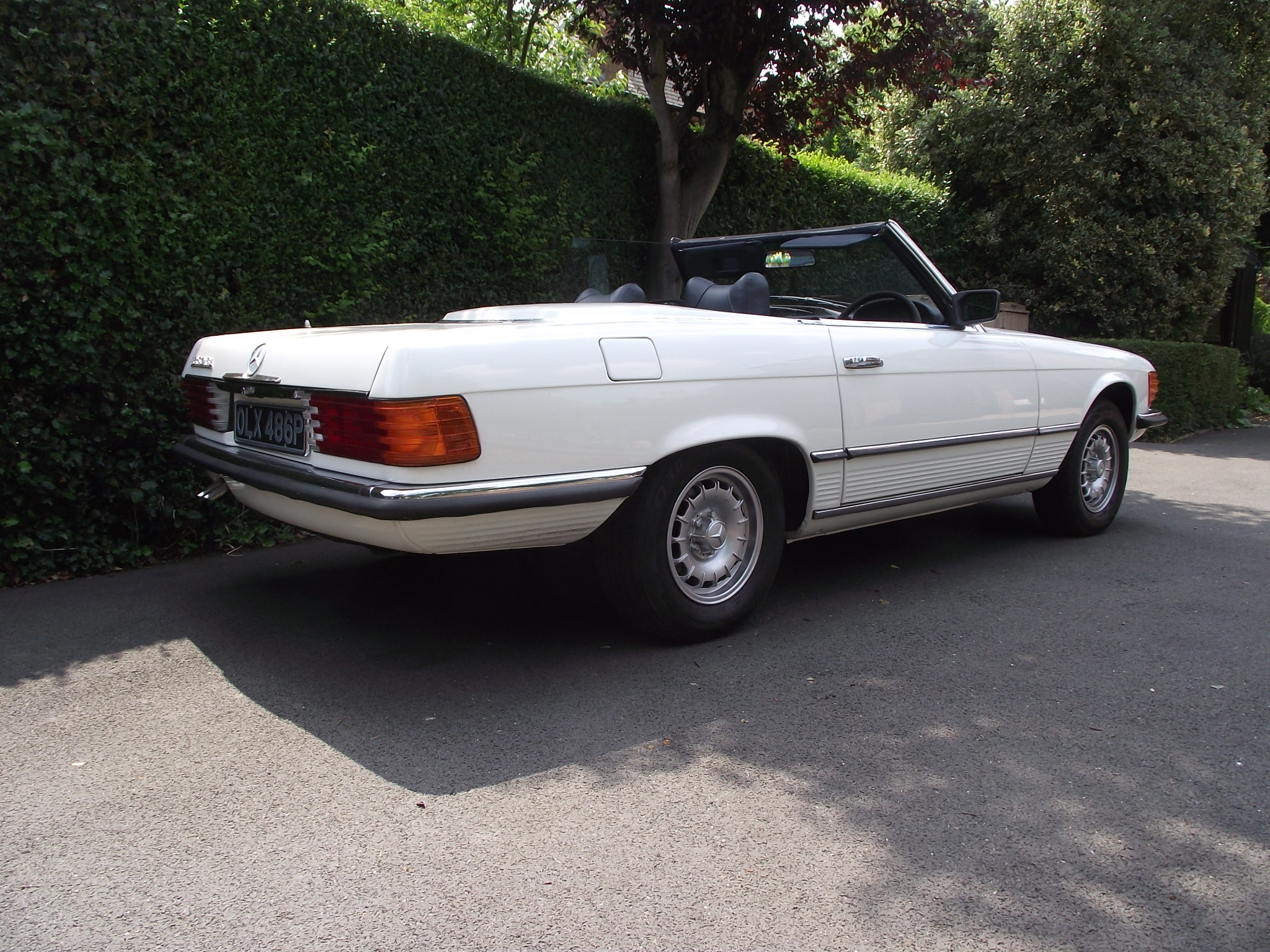 Lot 46 - 1976 Mercedes-Benz 350 SL