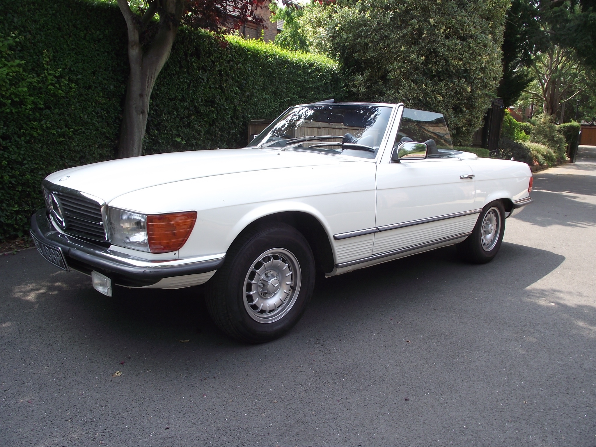Lot 46 - 1976 Mercedes-Benz 350 SL