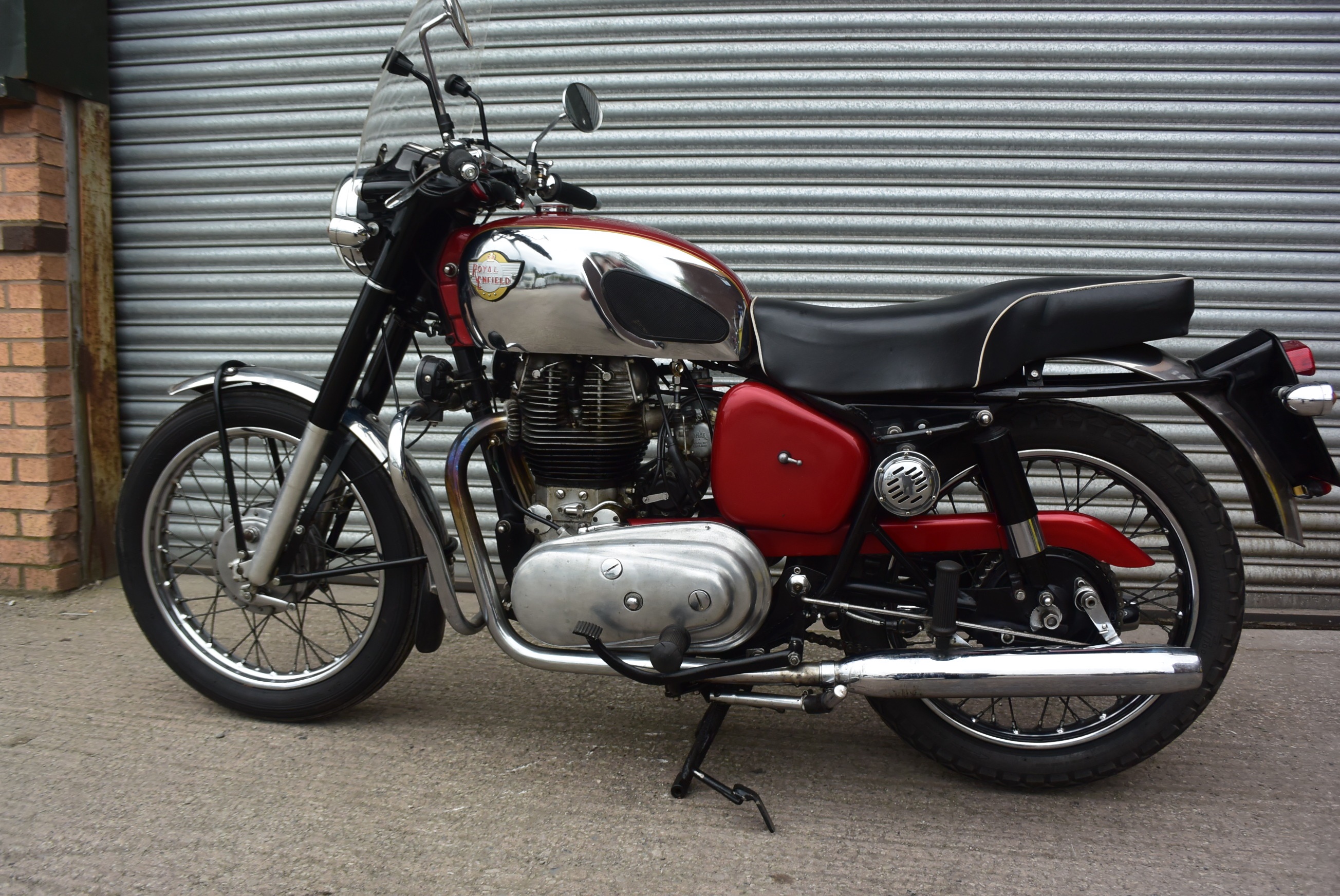 Lot 49 - 1960 Royal Enfield Constellation
