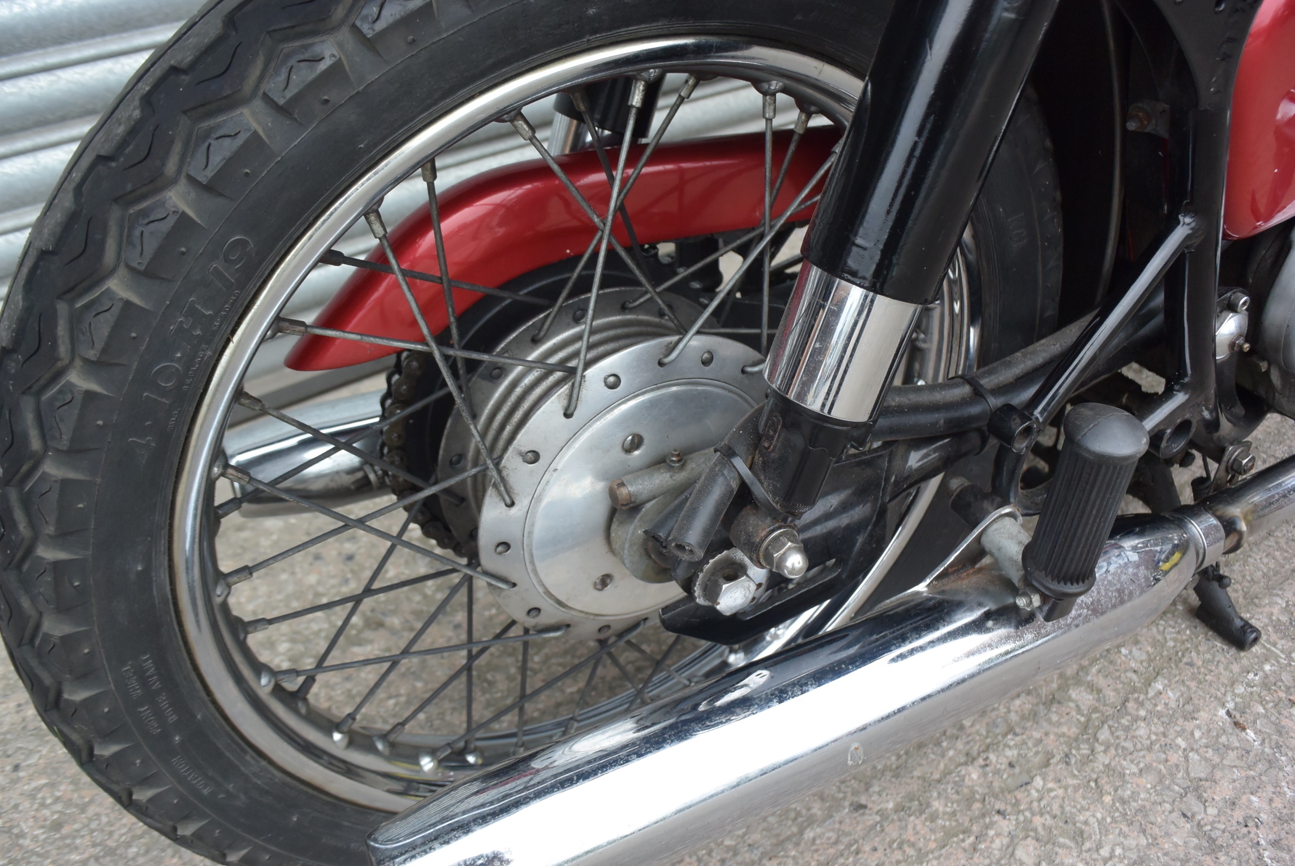 Lot 49 - 1960 Royal Enfield Constellation