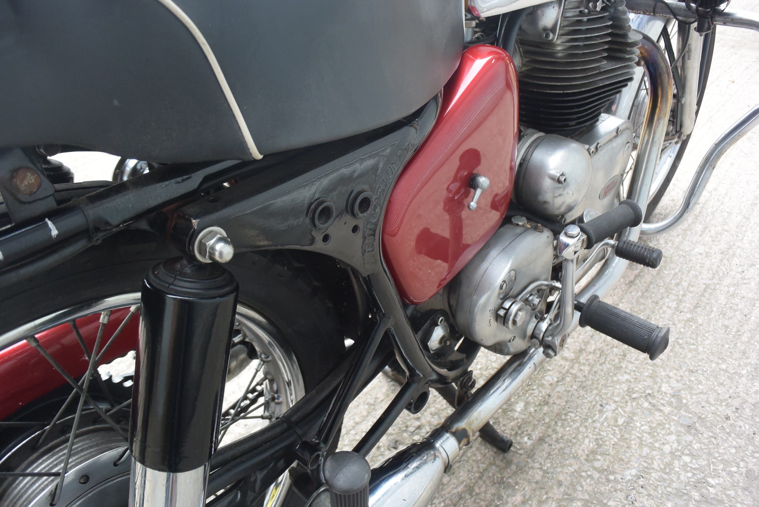 Lot 49 - 1960 Royal Enfield Constellation