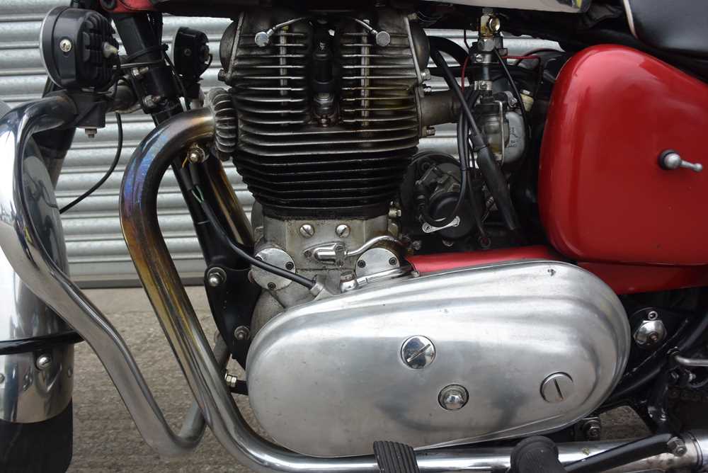 Lot 49 - 1960 Royal Enfield Constellation