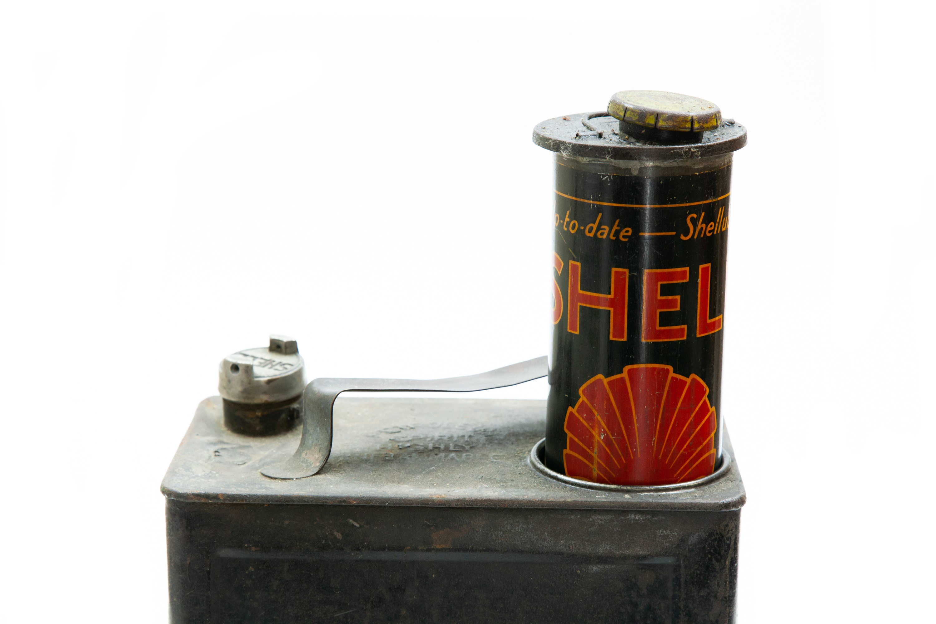 Lot 16 - A Rare Shell Duo-Can