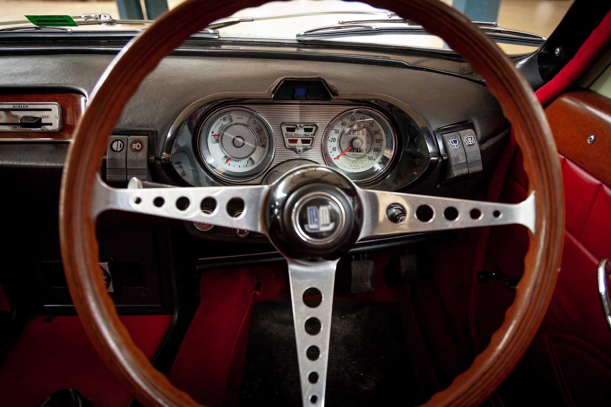Lot 72 - 1966 Triumph 2000 Saloon