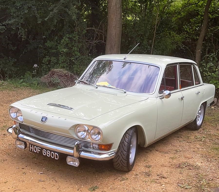 Lot 72 - 1966 Triumph 2000 Saloon