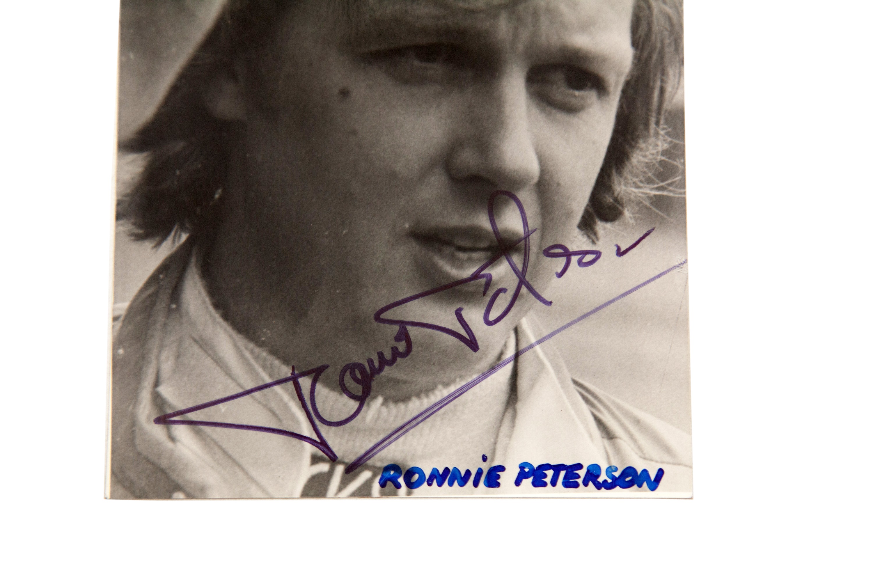 Lot 254 - Ronnie Peterson Signed Photograph