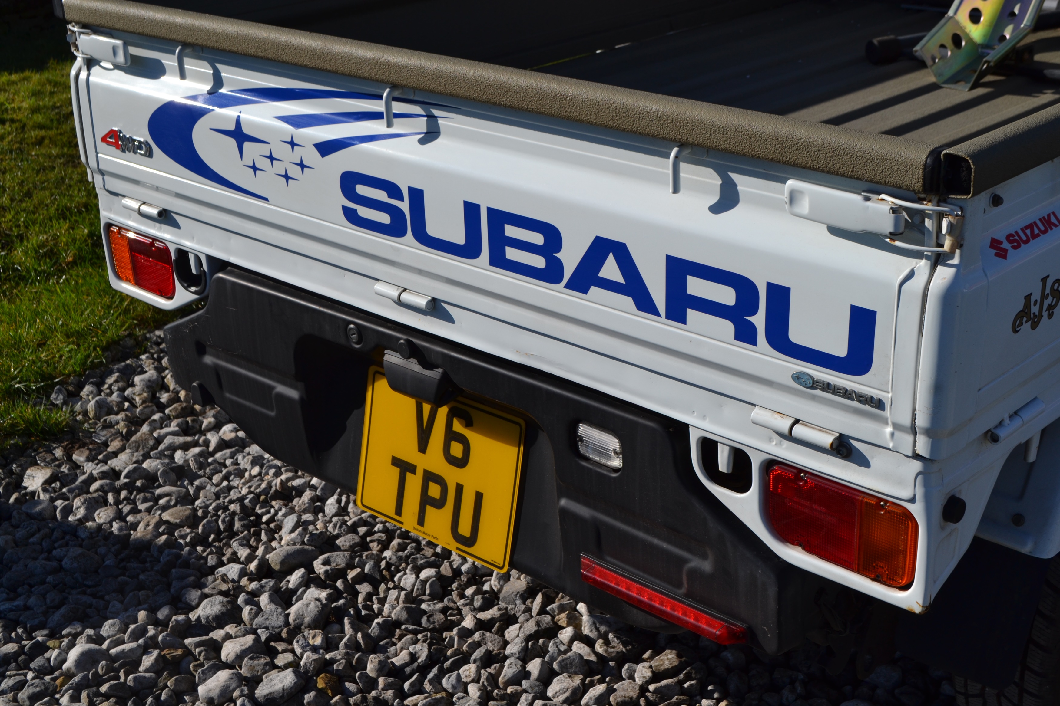 Lot 56 - 2003 Subaru Sambar Pick-Up