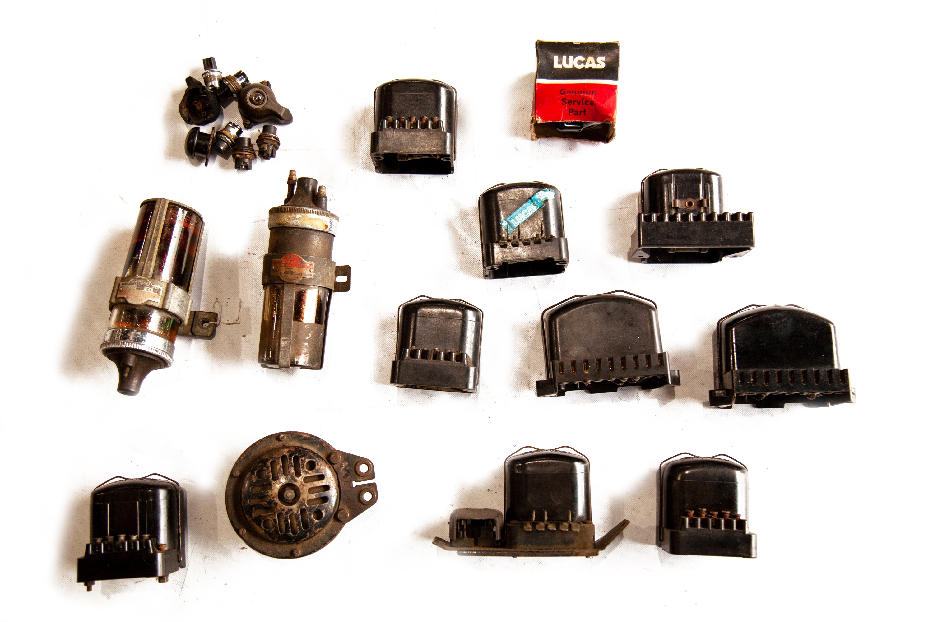 Lot 290 - Assorted Vintage Electrical Components