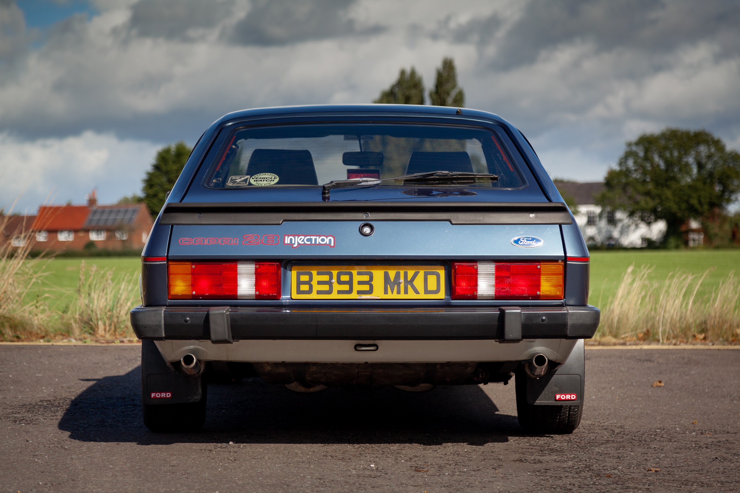 Lot 46 - 1985 Ford Capri 2.8i Special