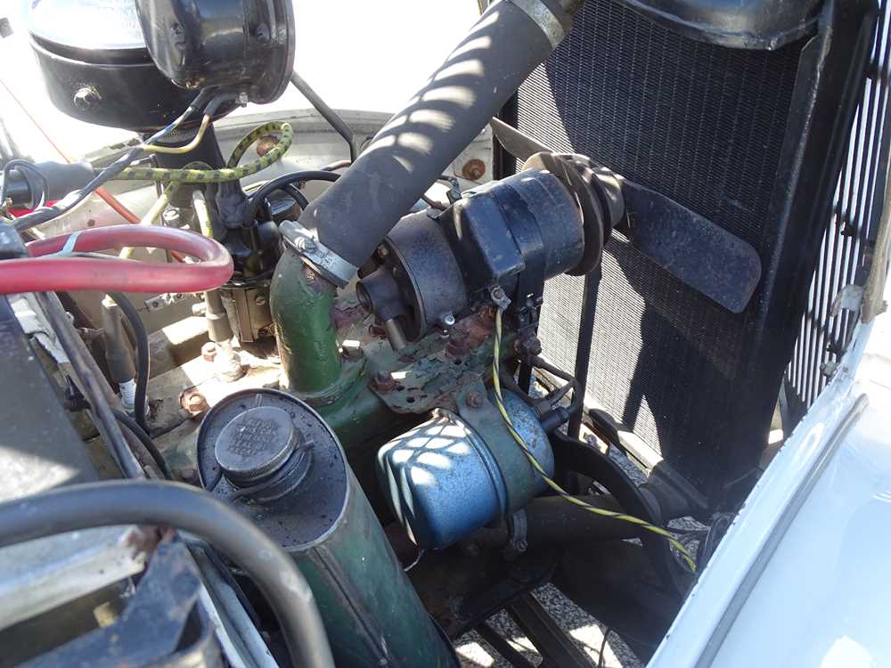 Lot 48 - 1936 Ford 10 Model CX De Luxe Touring